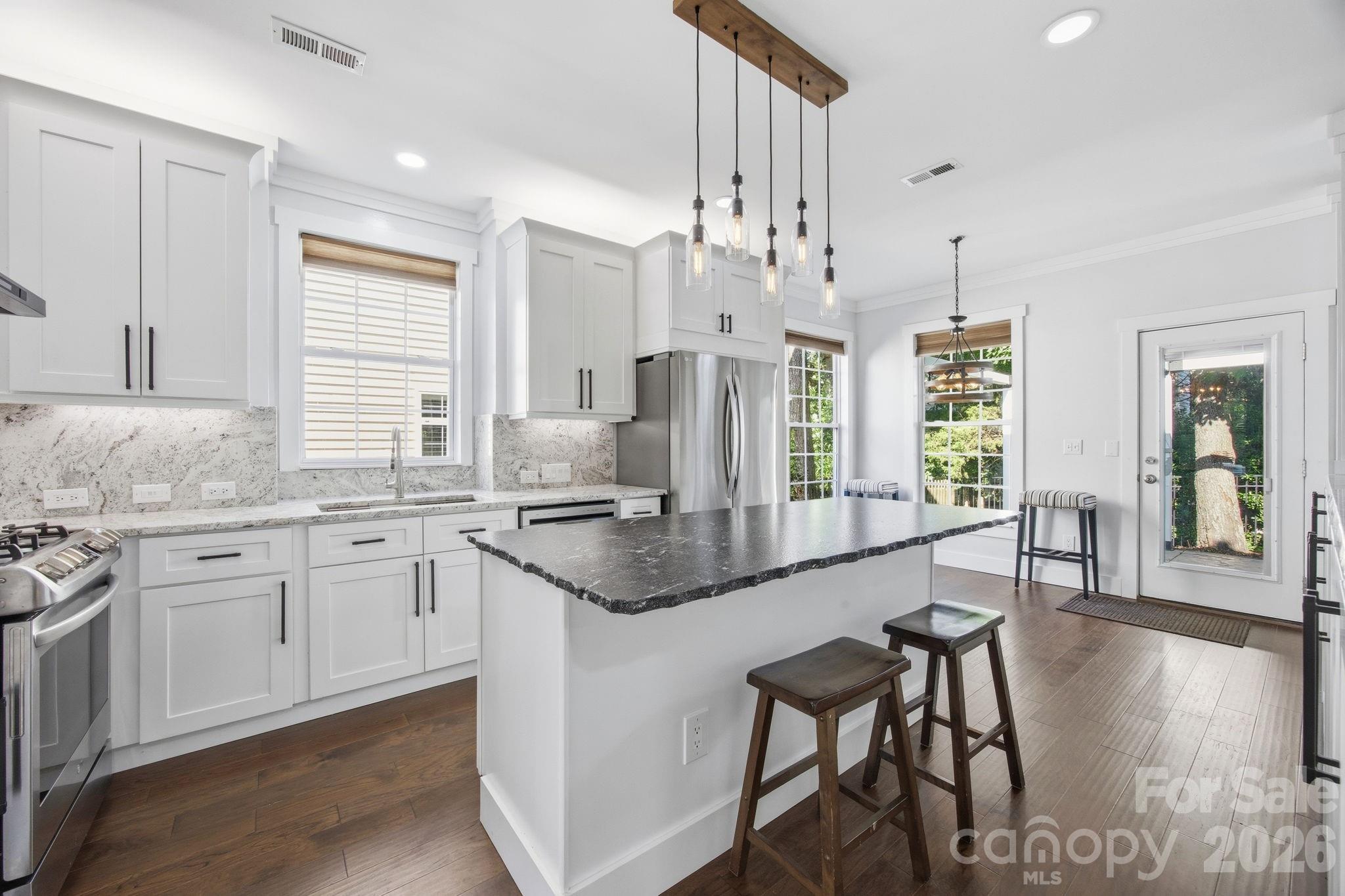 Photo 7 of 10900 Owl Nest Lane, Charlotte, NC