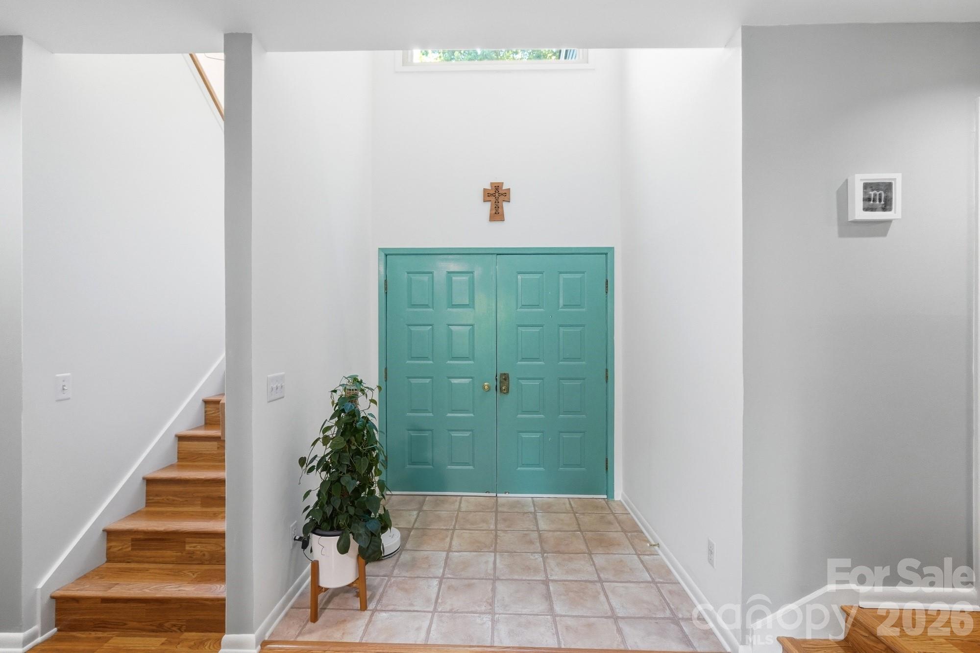 7045 Burlwood Road, Charlotte, NC - photo 3 of 49