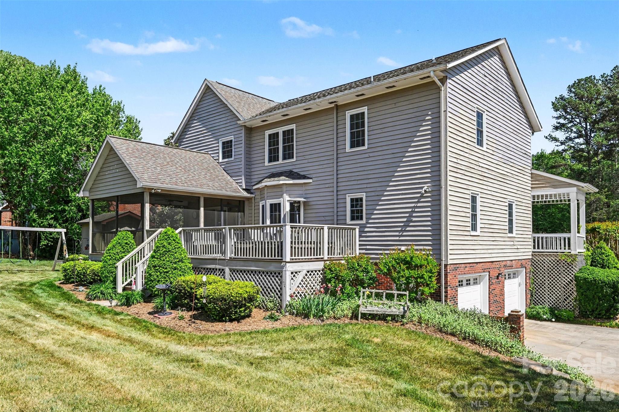4051 Pinecrest Drive NE, Hickory, NC - photo 35 of 42