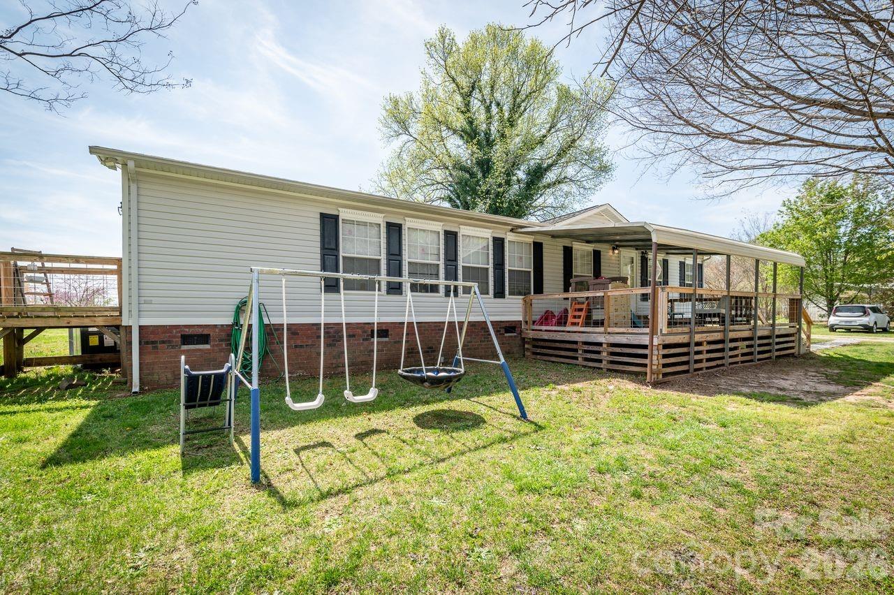 6532 Kidville Road, Denver, NC - photo 3 of 35
