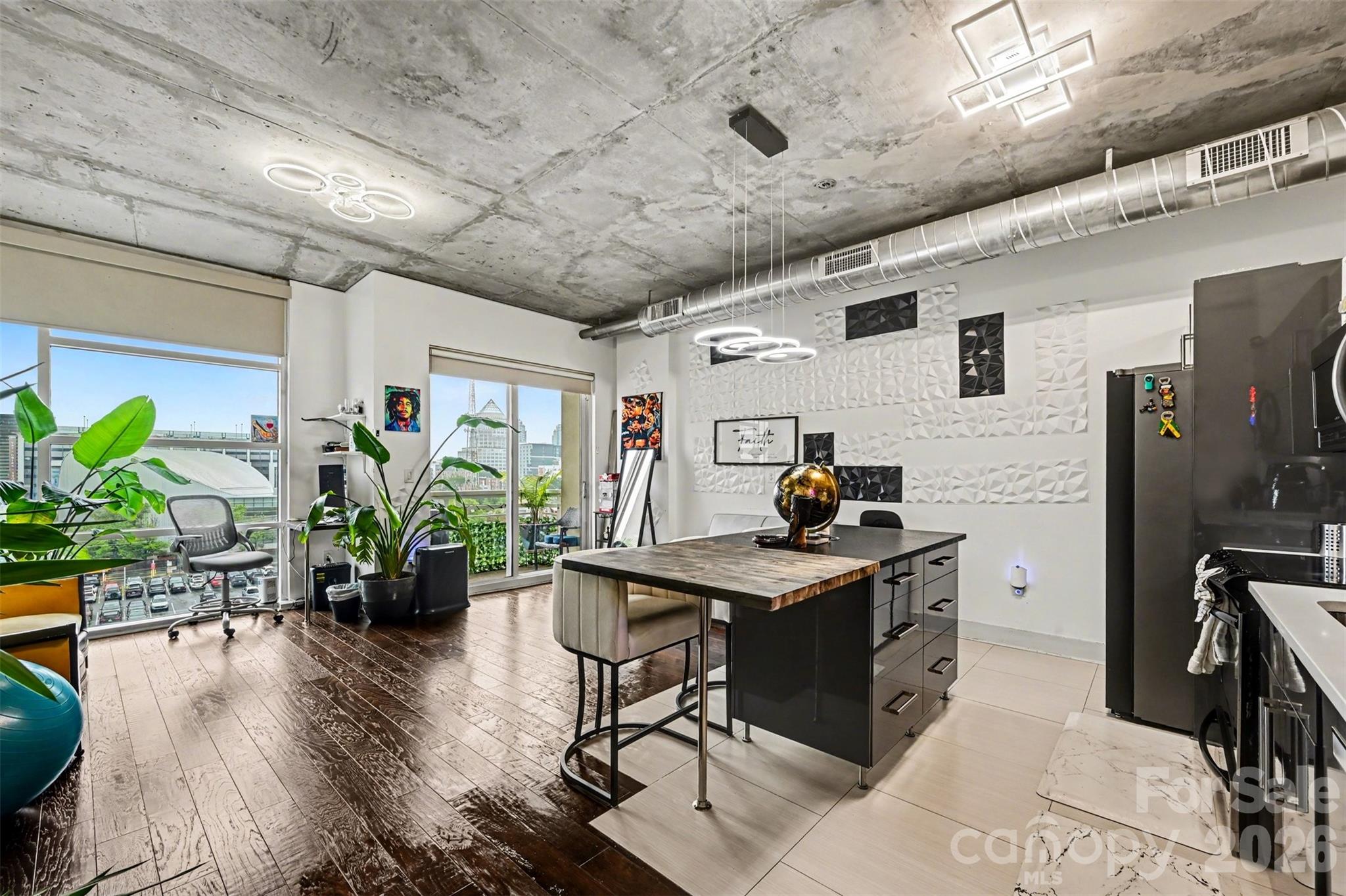 Photo 10 of 505 E 6th Street803, Charlotte, NC