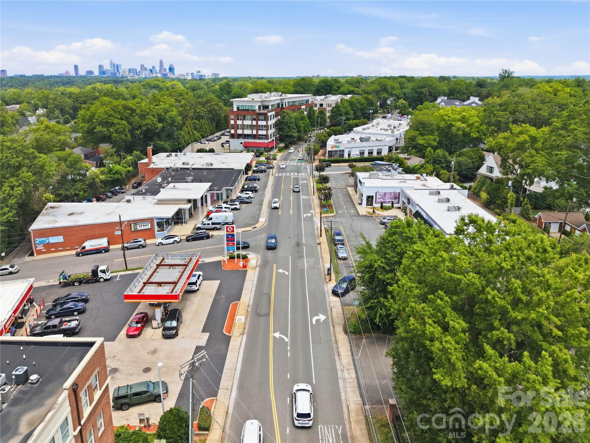 Photo 43 of 2946 Selwyn Avenue112, Charlotte, NC