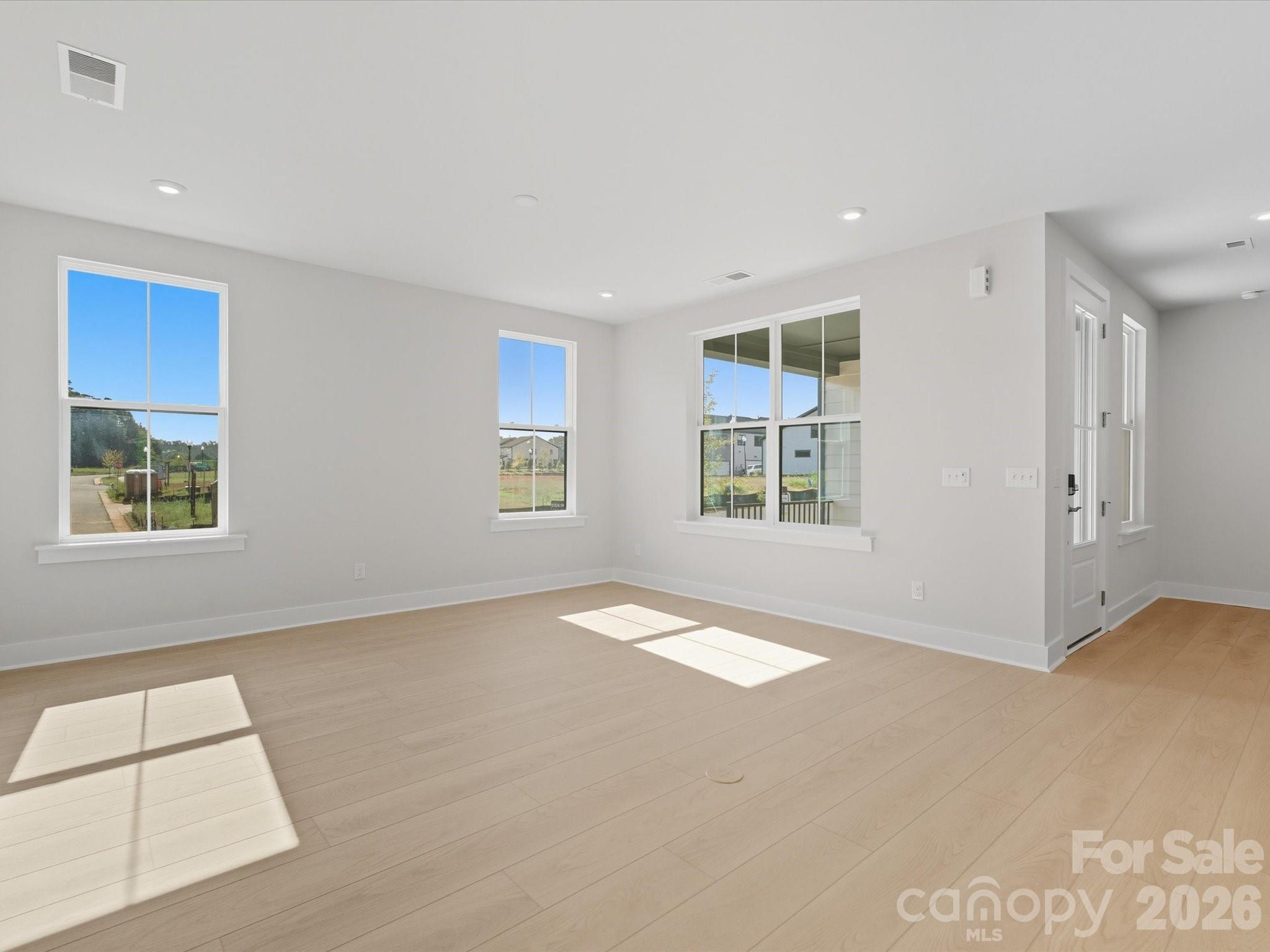 323 Ardmore Drive, Belmont, NC - photo 6 of 24