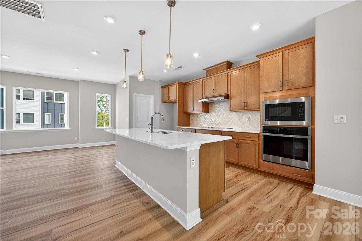 Photo 15 of 7925 Cedarsmith Court, Charlotte, NC