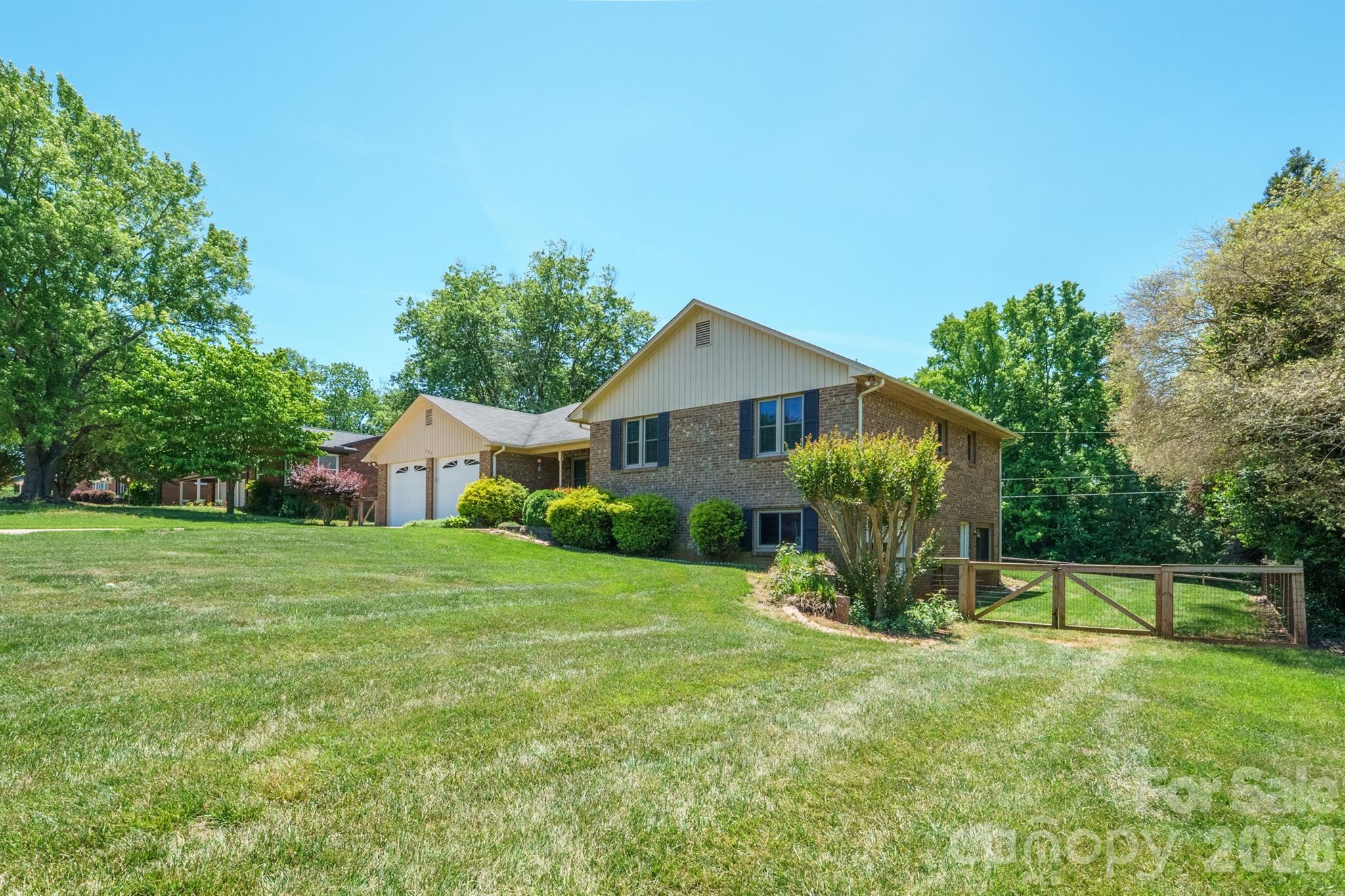725 Sunridge Drive18, Lincolnton, NC