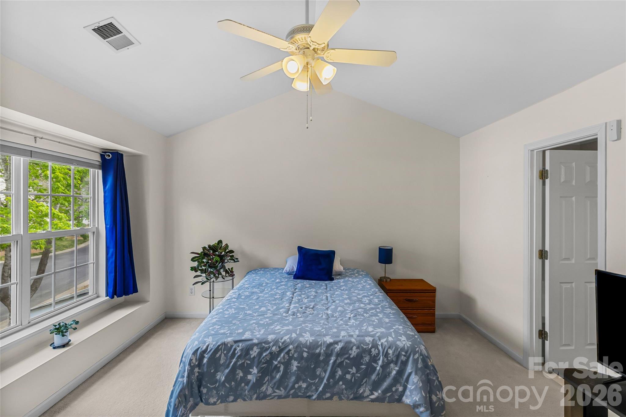 Photo 19 of 8733 Robinson Forest Drive, Charlotte, NC