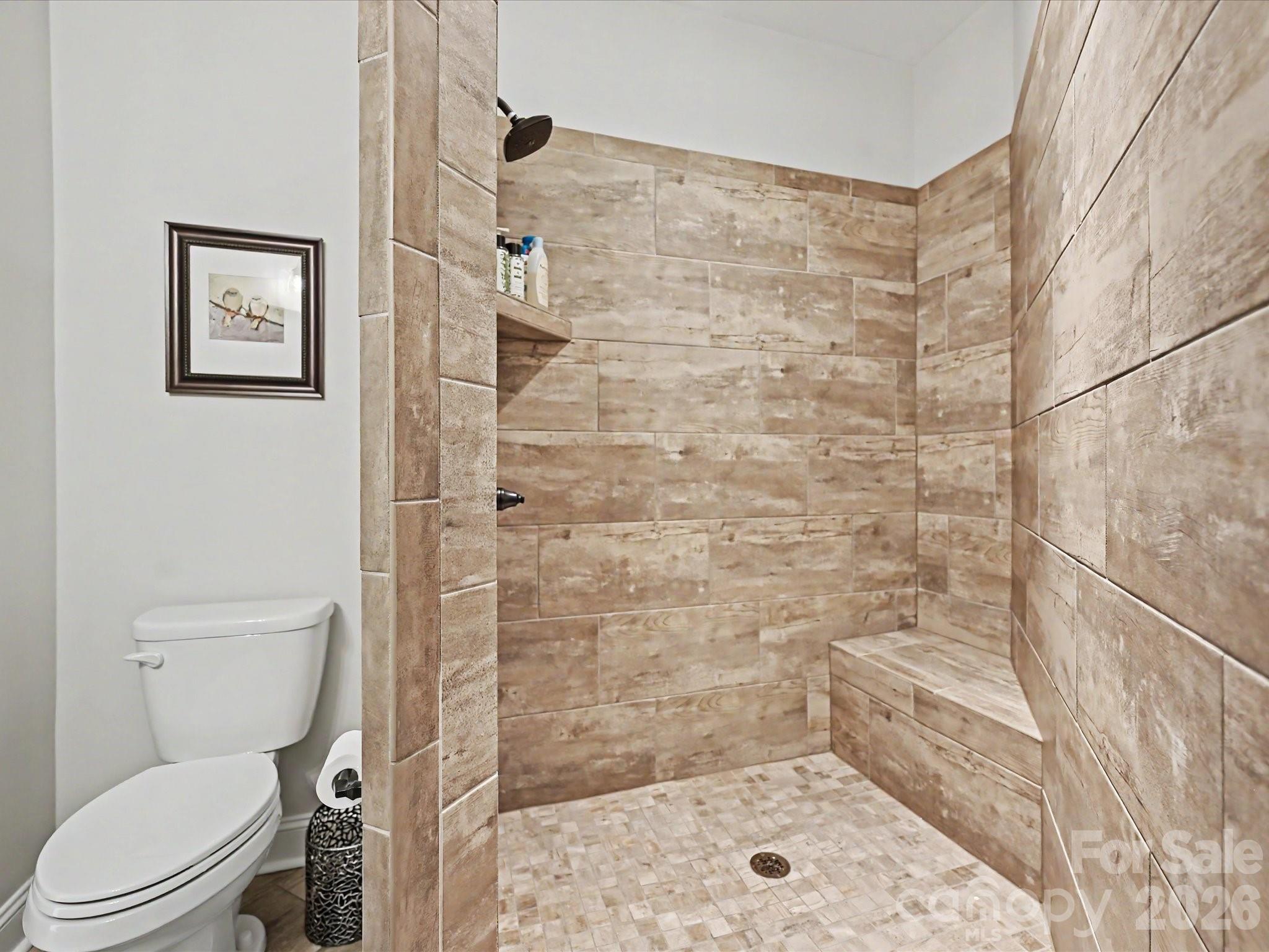 2202 Lincolnshire Lane, Wesley Chapel, NC - photo 25 of 37
