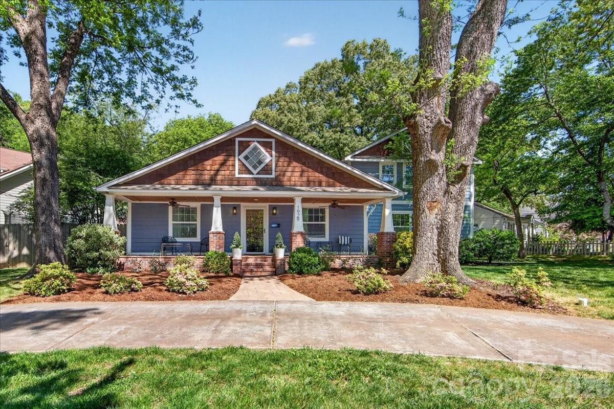 1929 Marguerite Avenue, Charlotte, NC - photo 3 of 48