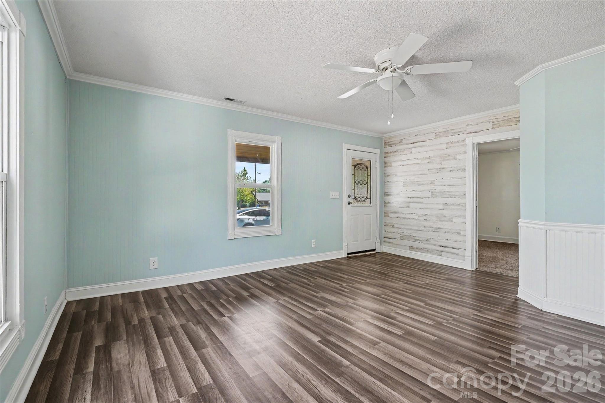 503 E McGregor Street, Pageland, SC - photo 3 of 14