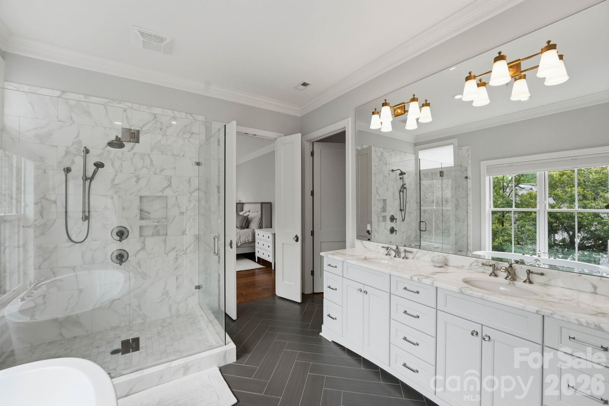Photo 32 of 2312 Selwyn Avenue202, Charlotte, NC