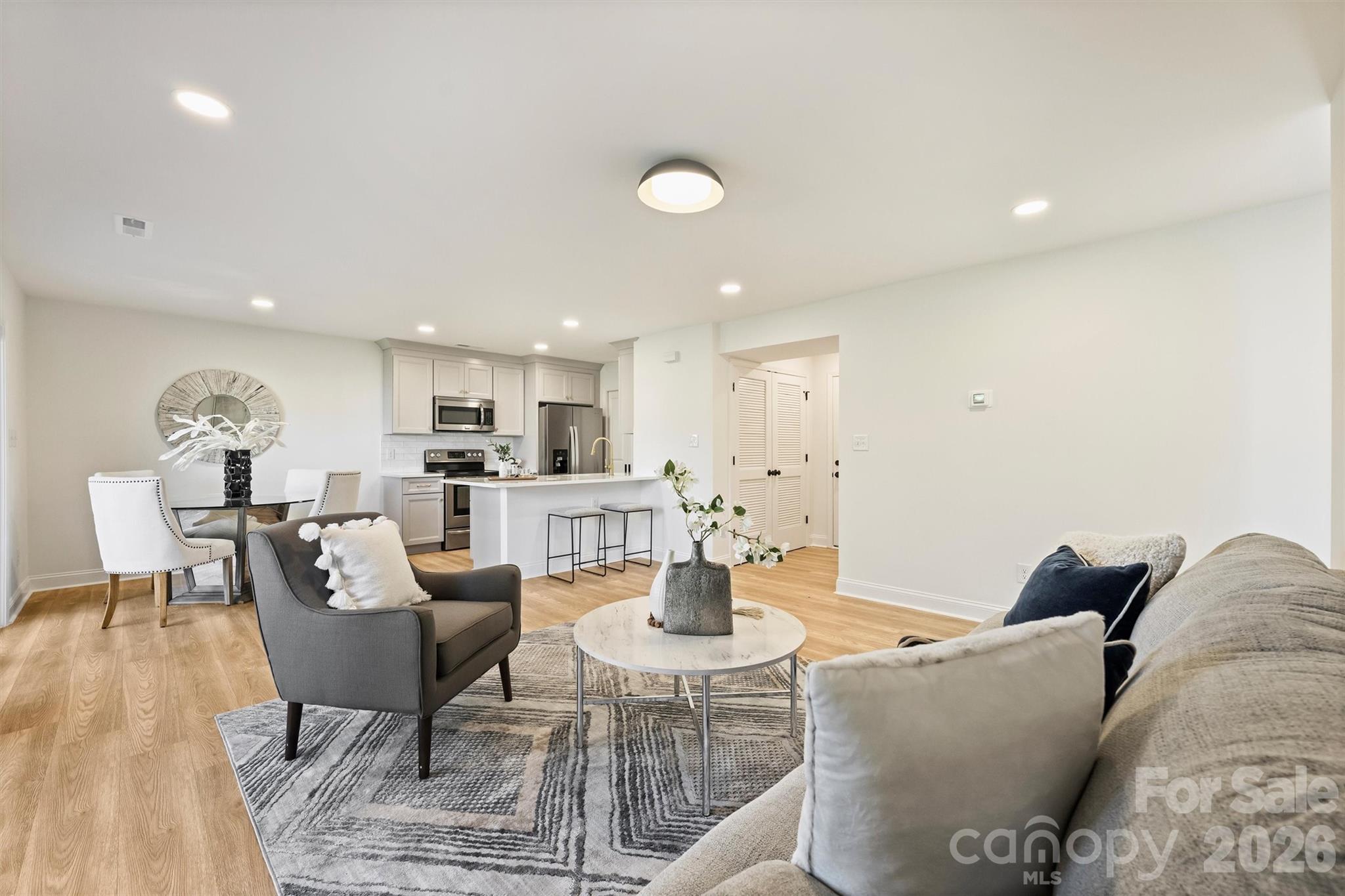 Photo 7 of 11141 Harrowfield Road, Charlotte, NC