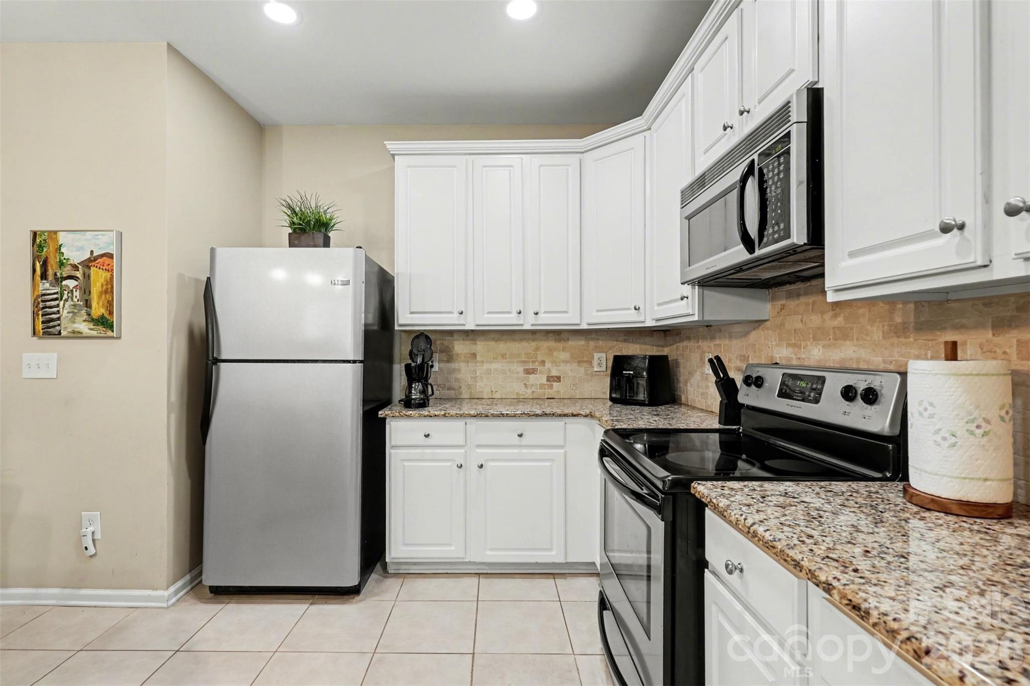 Photo 12 of 8418 Chaceview Court, Charlotte, NC
