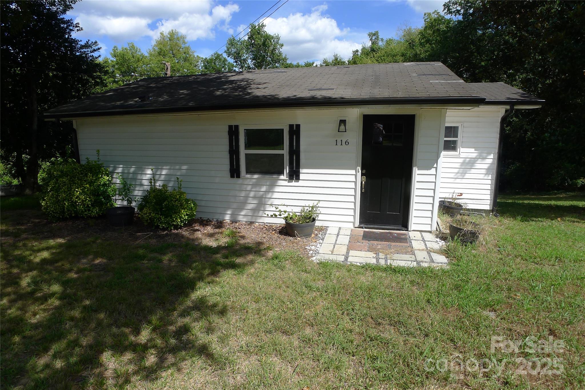 116 Pond Street, Lexington, NC