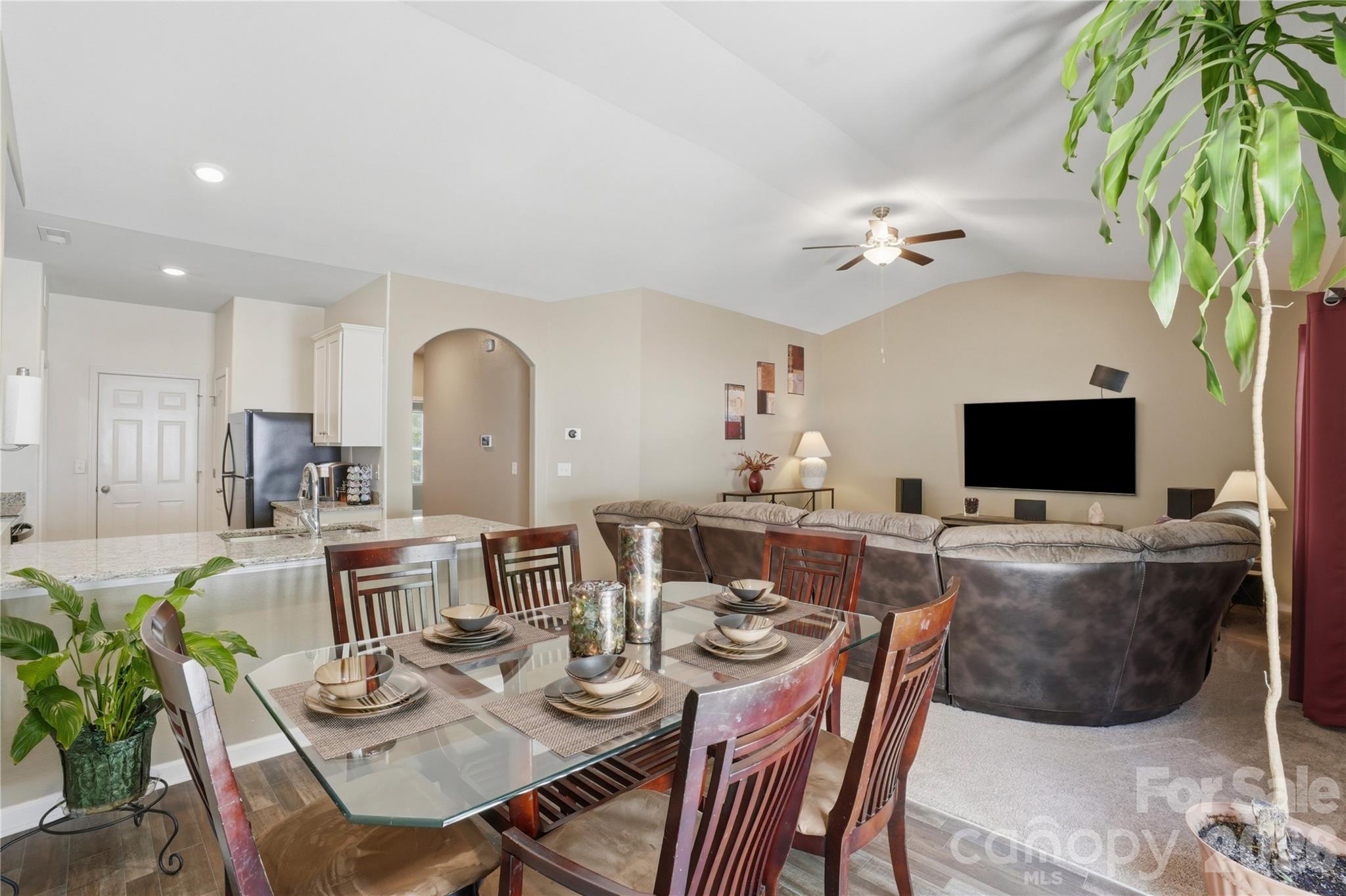 Home for sale at 5221 Upton Place, Charlotte, NC — photo 19 of 30