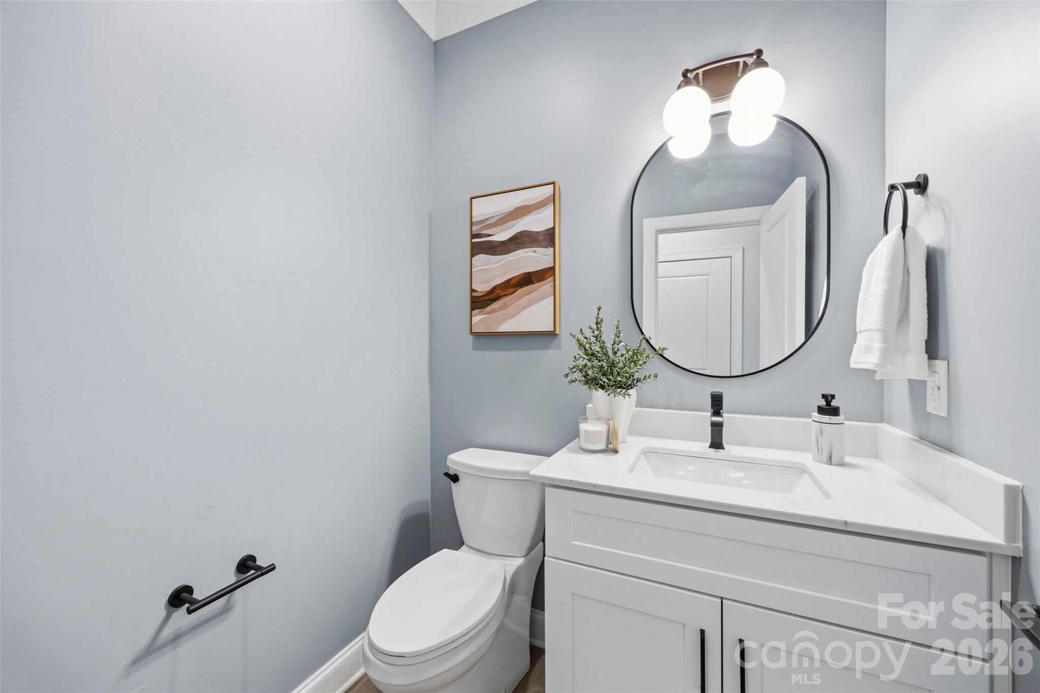 105 N Smallwood Place, Charlotte, NC - photo 10 of 31
