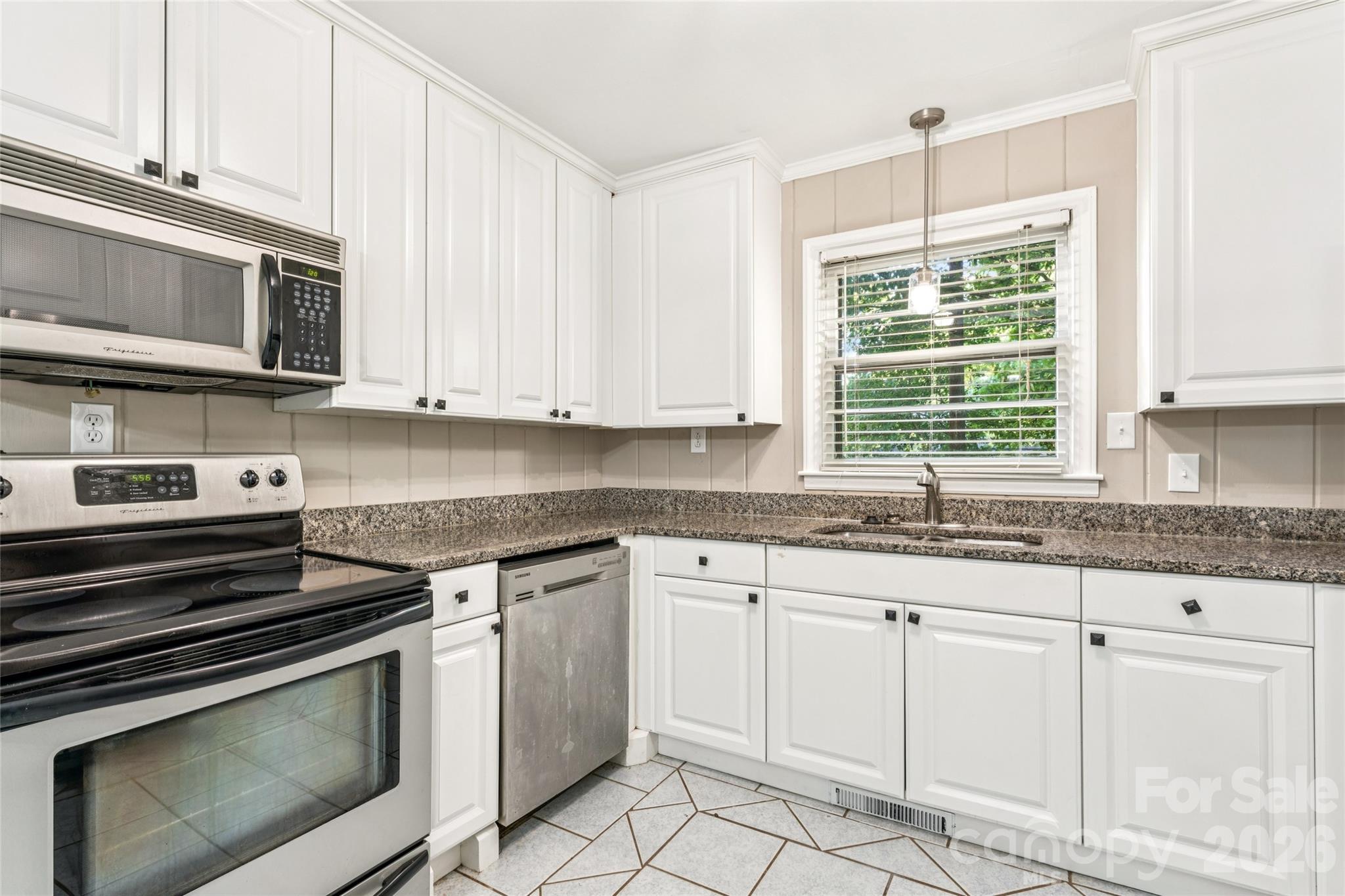 2227 Wensley Drive, Charlotte, NC - photo 16 of 40