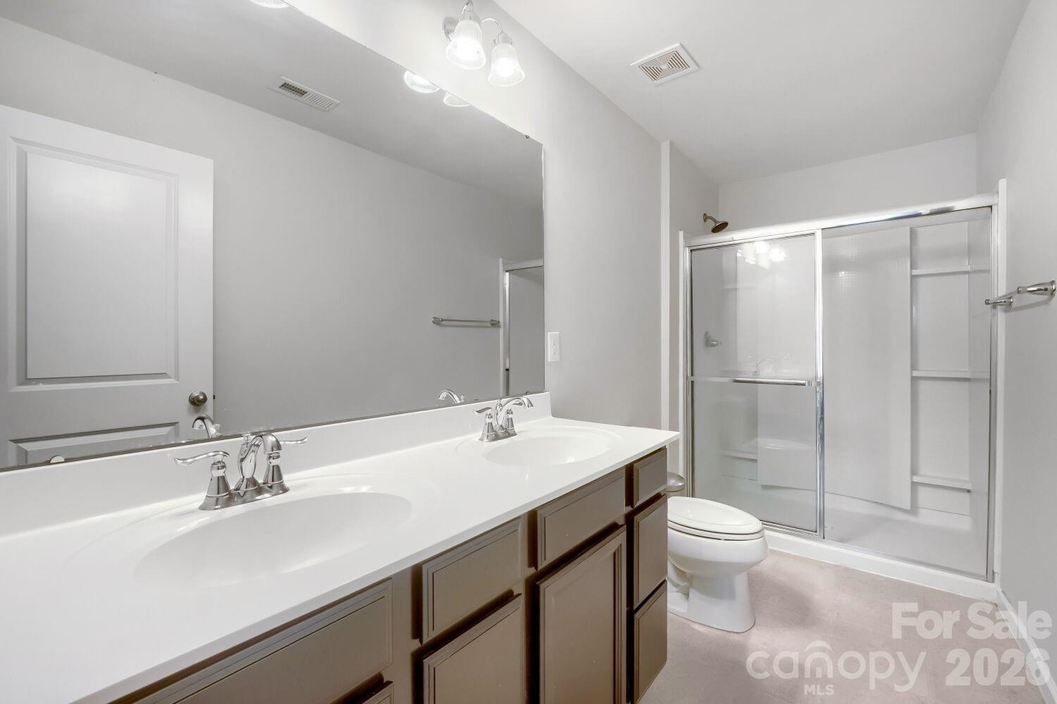 Photo 12 of 1706 Hooper Court, Charlotte, NC