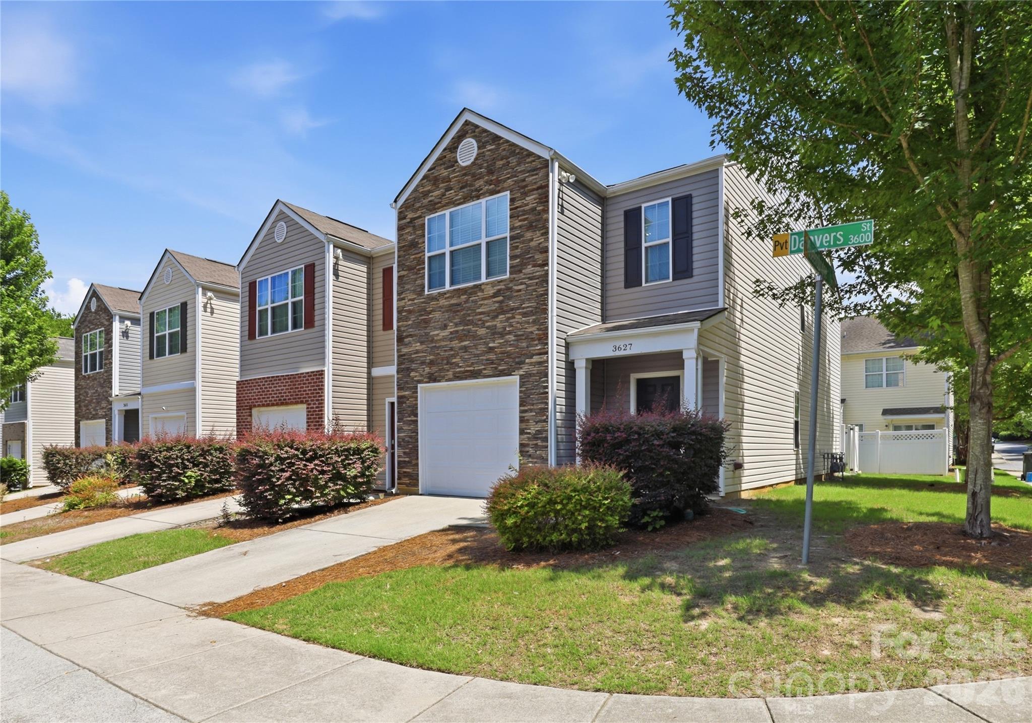 Photo 2 of 3627 Danvers Street, Charlotte, NC