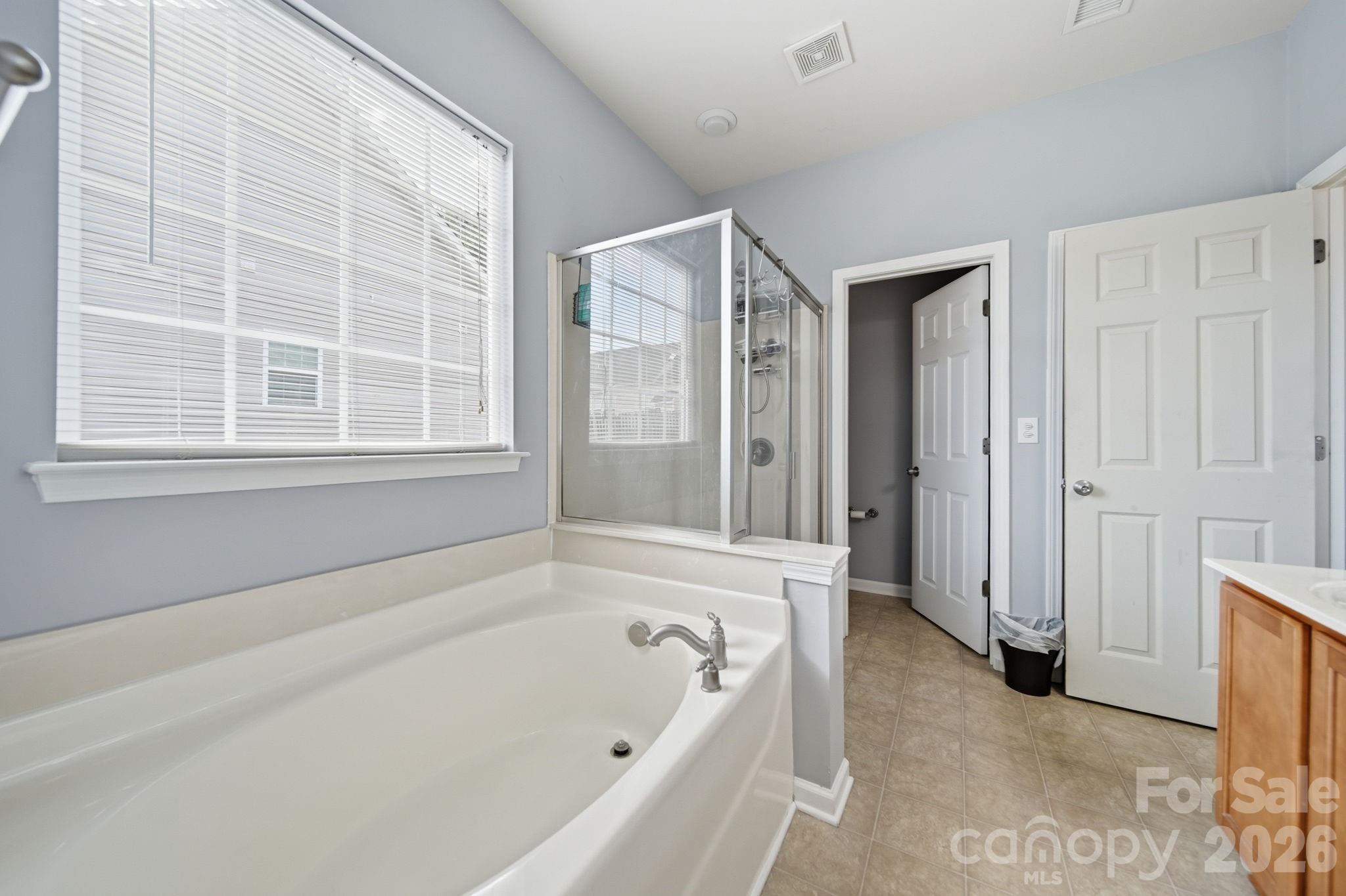 Photo 15 of 10111 Trailmoor Road, Charlotte, NC