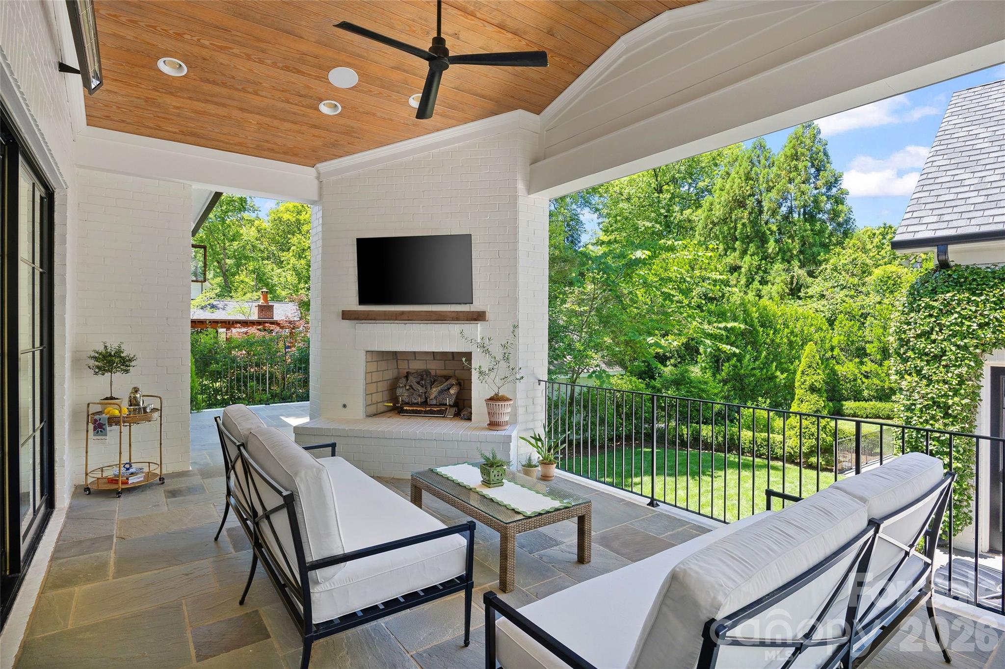 700 Cherokee Road, Charlotte, NC - photo 43 of 49