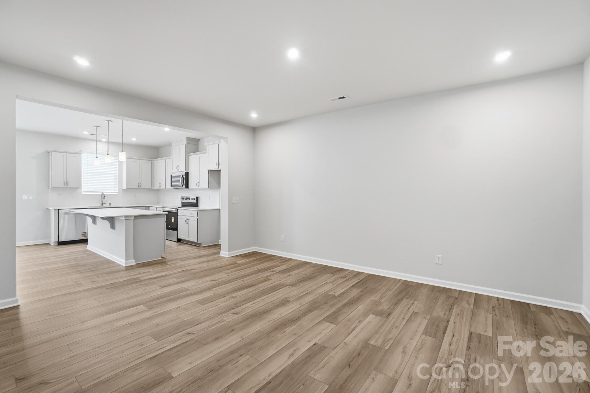 Photo 10 of 7013 Cerris Drive, Charlotte, NC