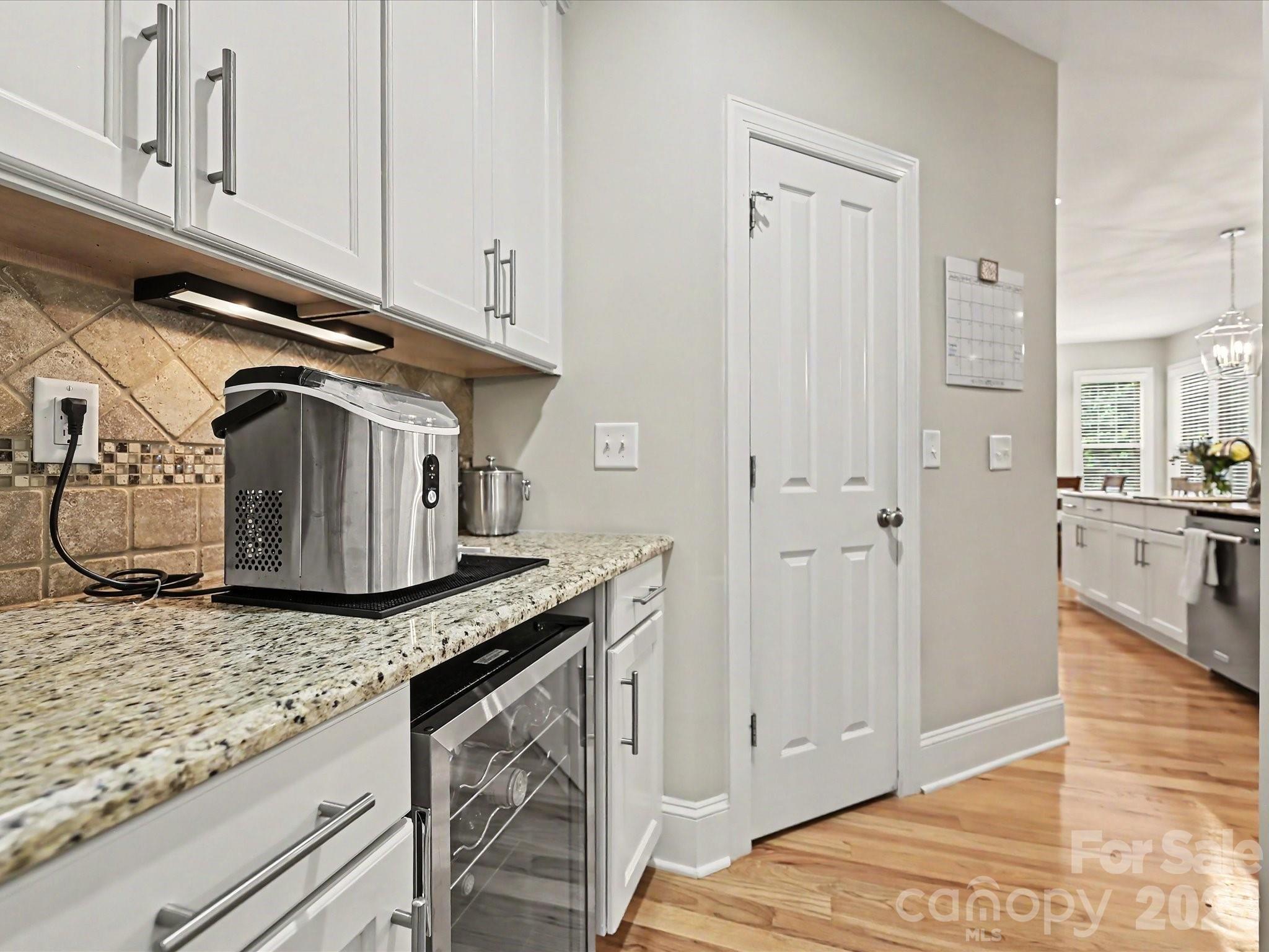 Photo 13 of 9643 Hampton Oaks Lane, Charlotte, NC