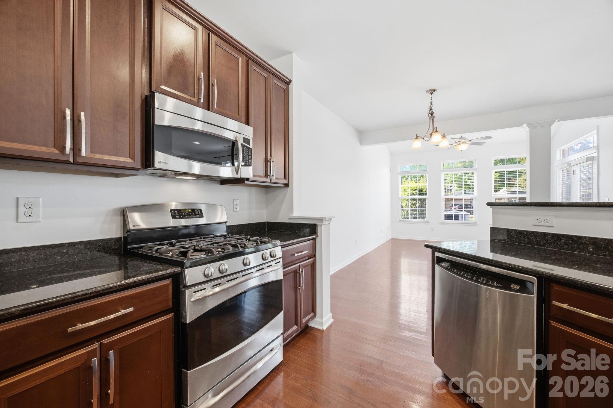 Photo 6 of 2162 Belle Vernon Avenue, Charlotte, NC