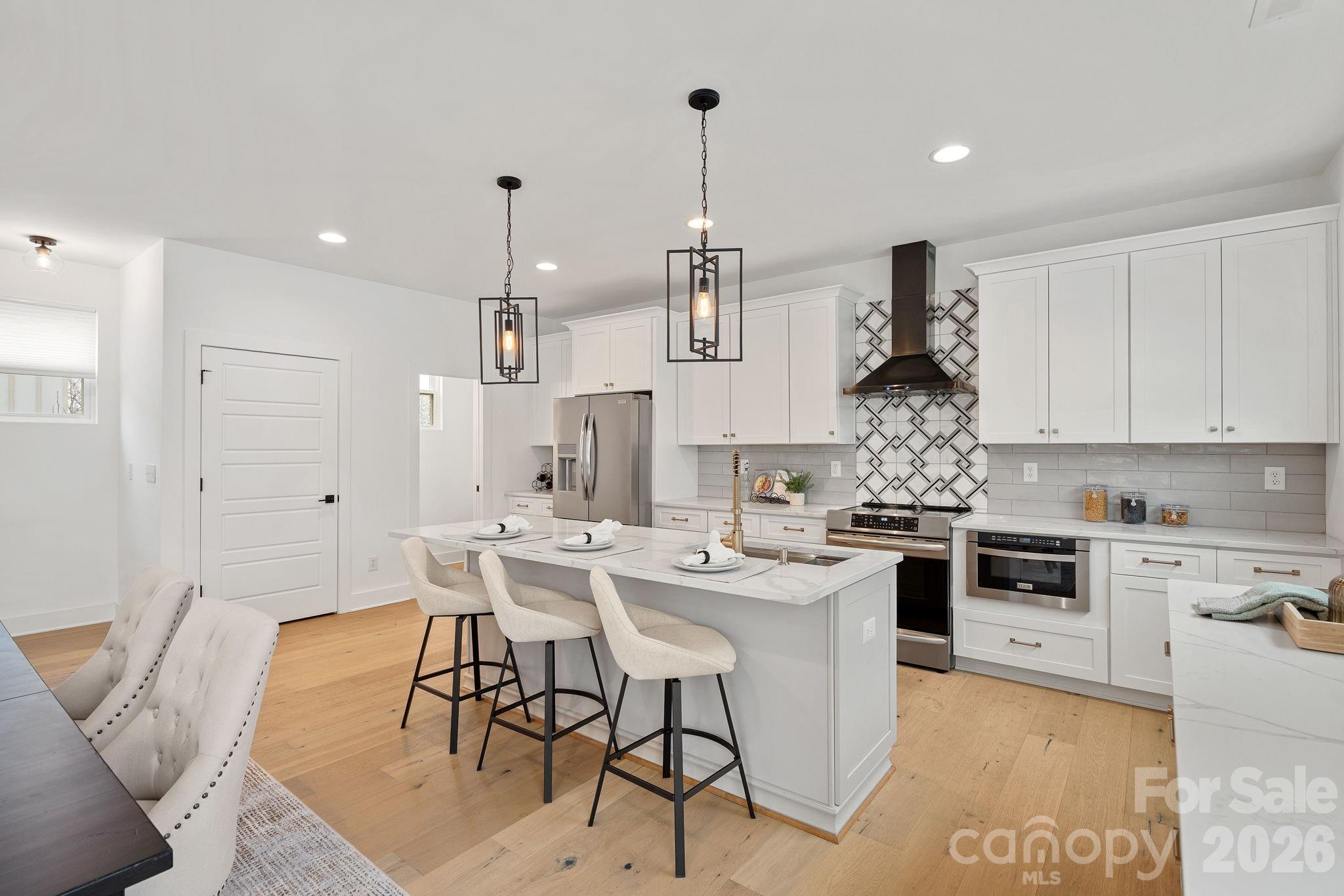 306 Wesley Heights Way, Charlotte, NC - photo 3 of 30