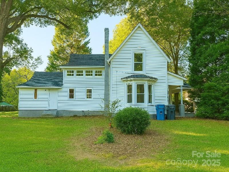 Photo 2 of 310 E Church Street, Troutman, NC