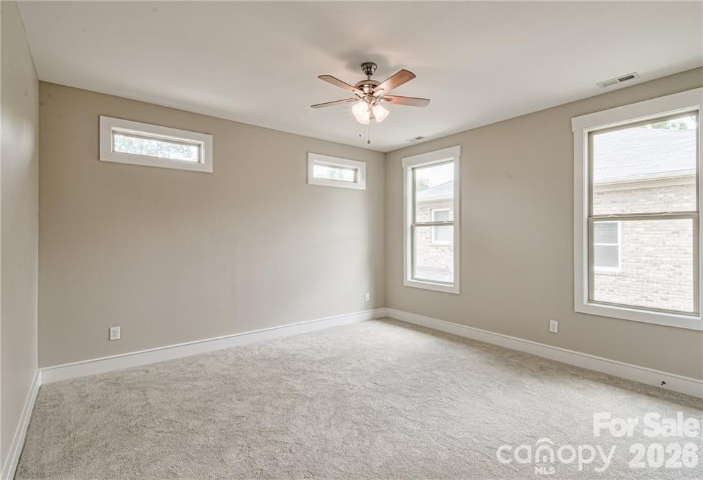 Photo 17 of 10136 Fairlea Drive, Charlotte, NC