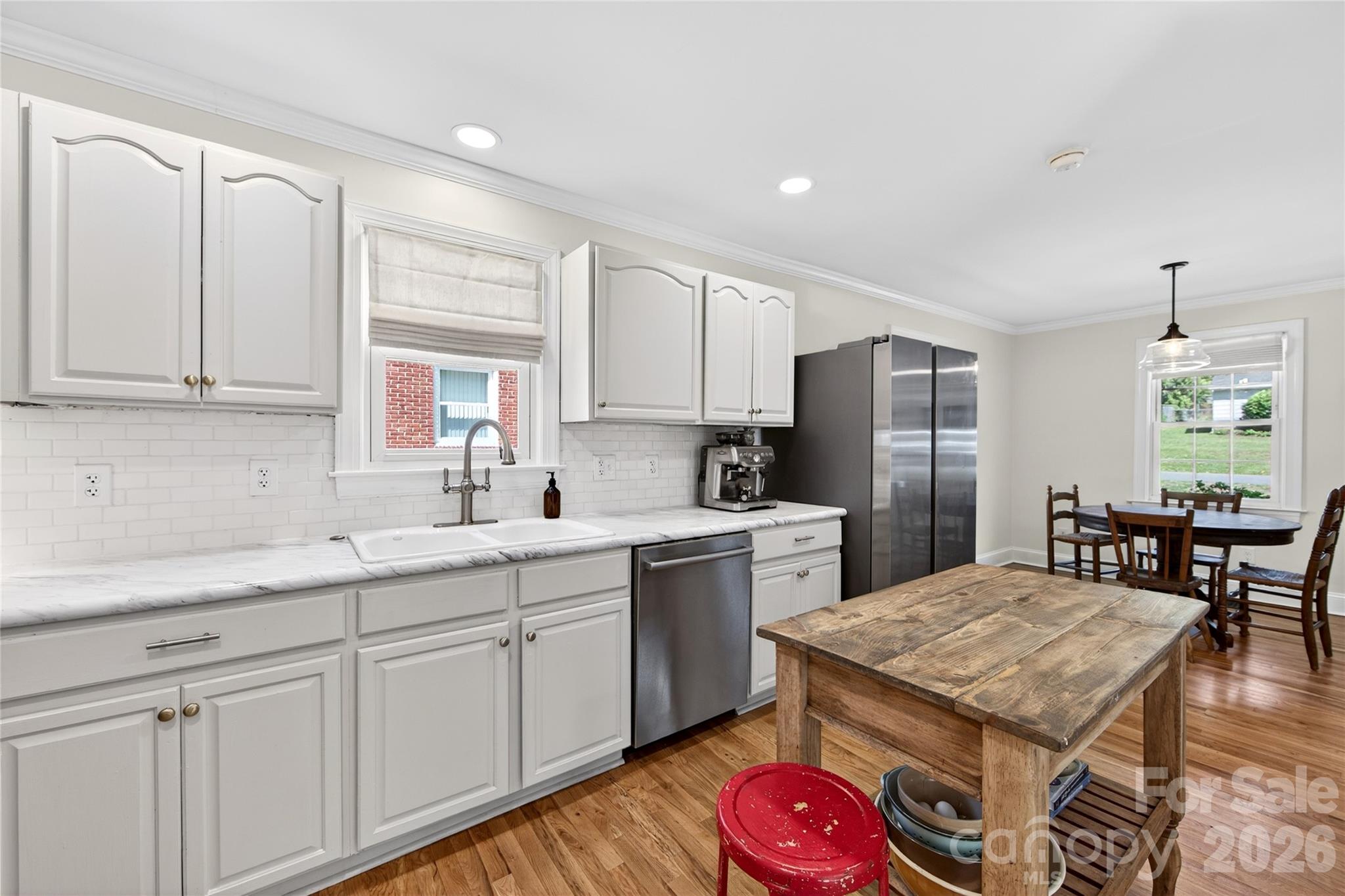 Photo 11 of 3910 Admiral Avenue, Charlotte, NC