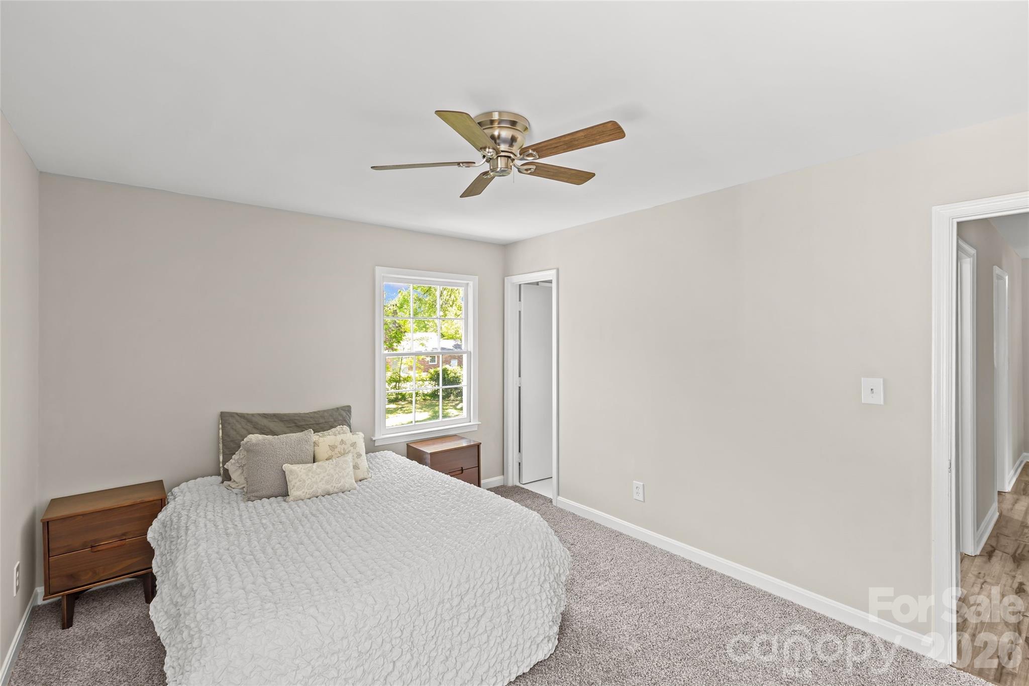 Photo 29 of 1401 Cedarwood Lane, Charlotte, NC