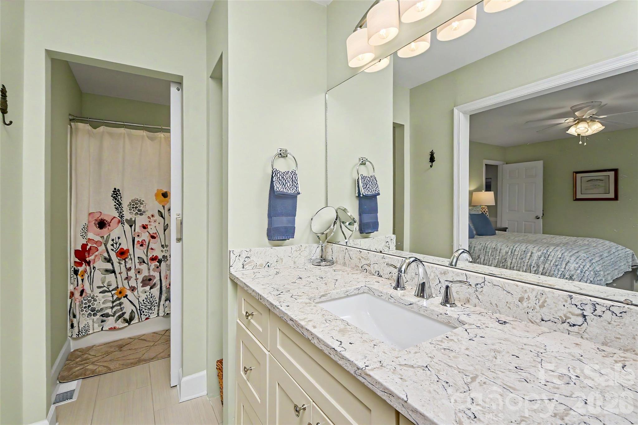Photo 19 of 8333 Knights Bridge Road, Charlotte, NC