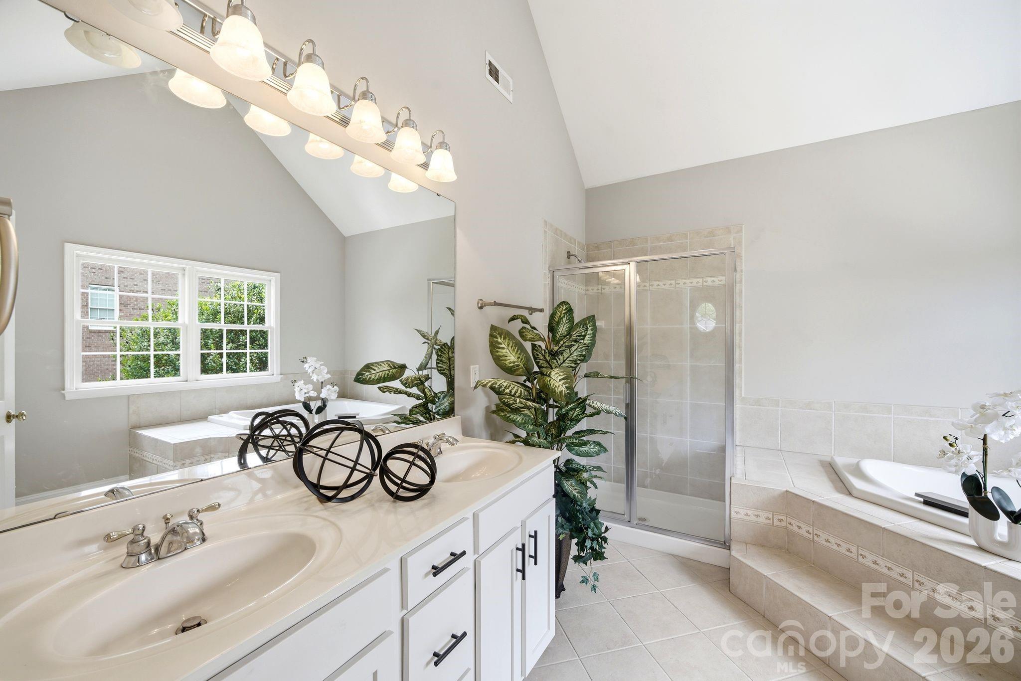 Photo 23 of 12319 Summer Breeze Court, Charlotte, NC