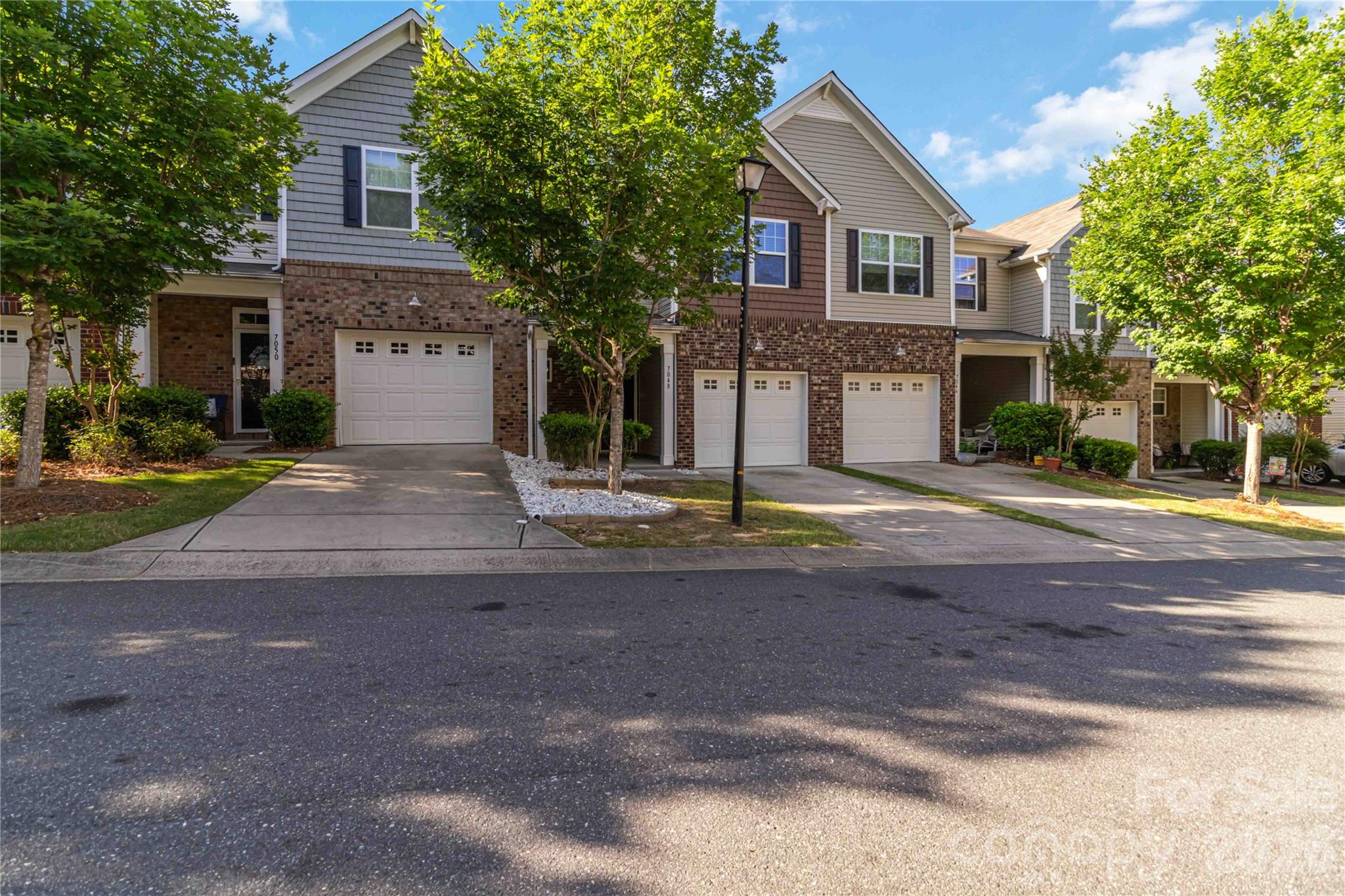 7048 Woodsbay Lane, Rock Hill, SC - photo 2 of 33