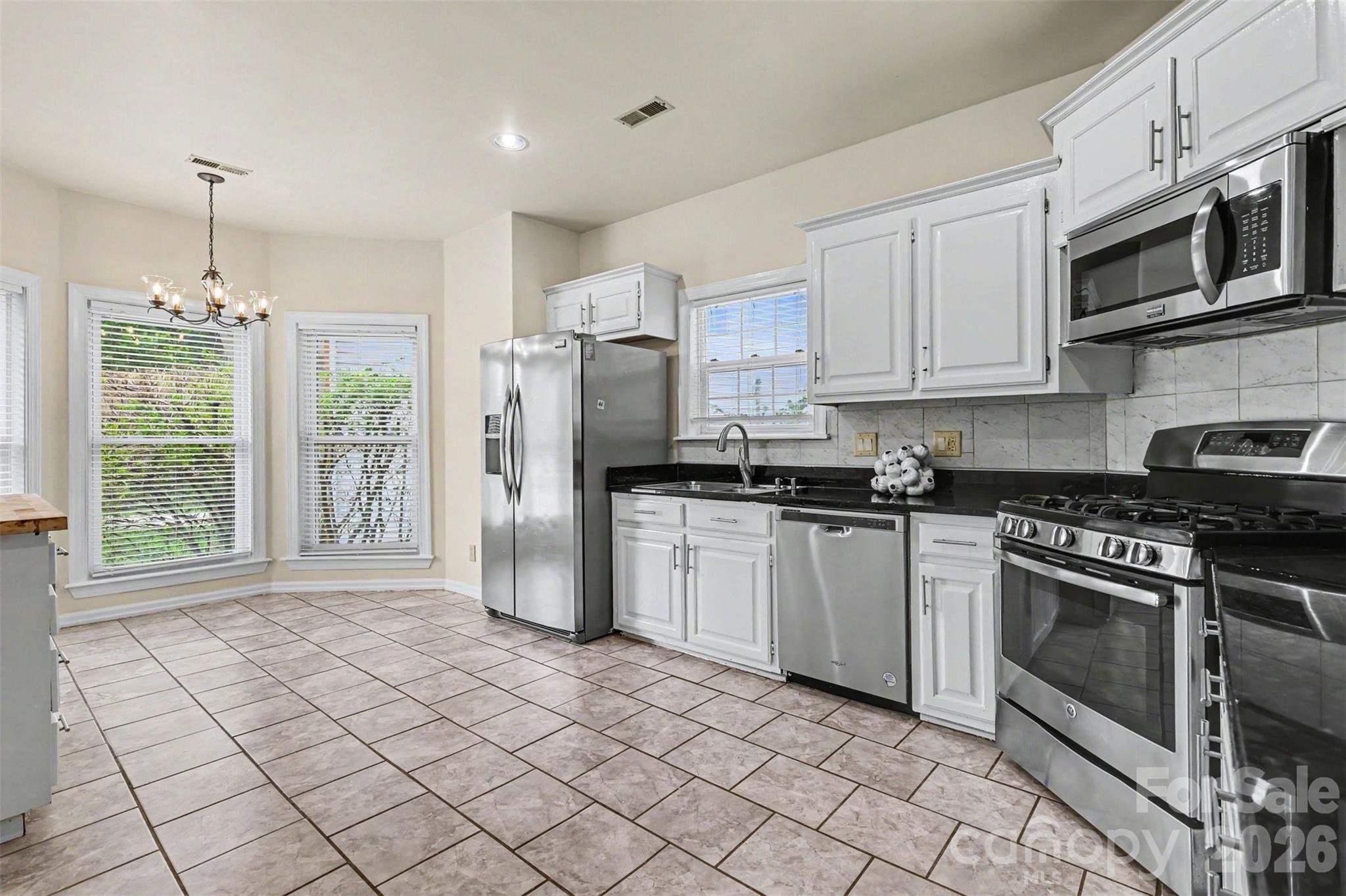 Photo 7 of 9102 Brightleaf Place, Charlotte, NC