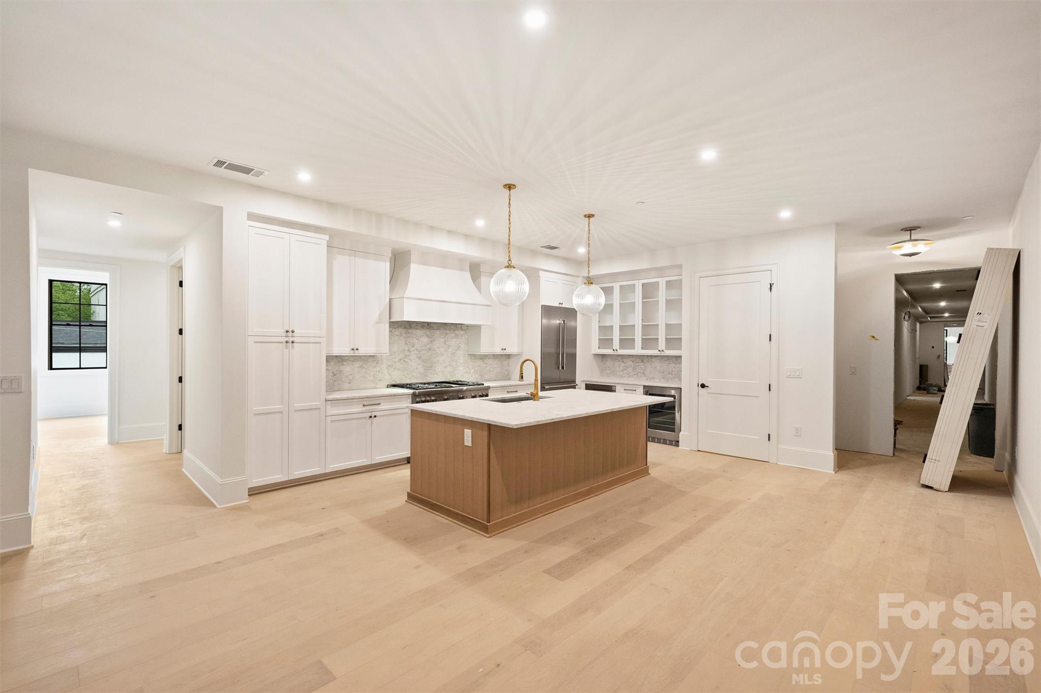 Photo 21 of 409 Queens Road304, Charlotte, NC