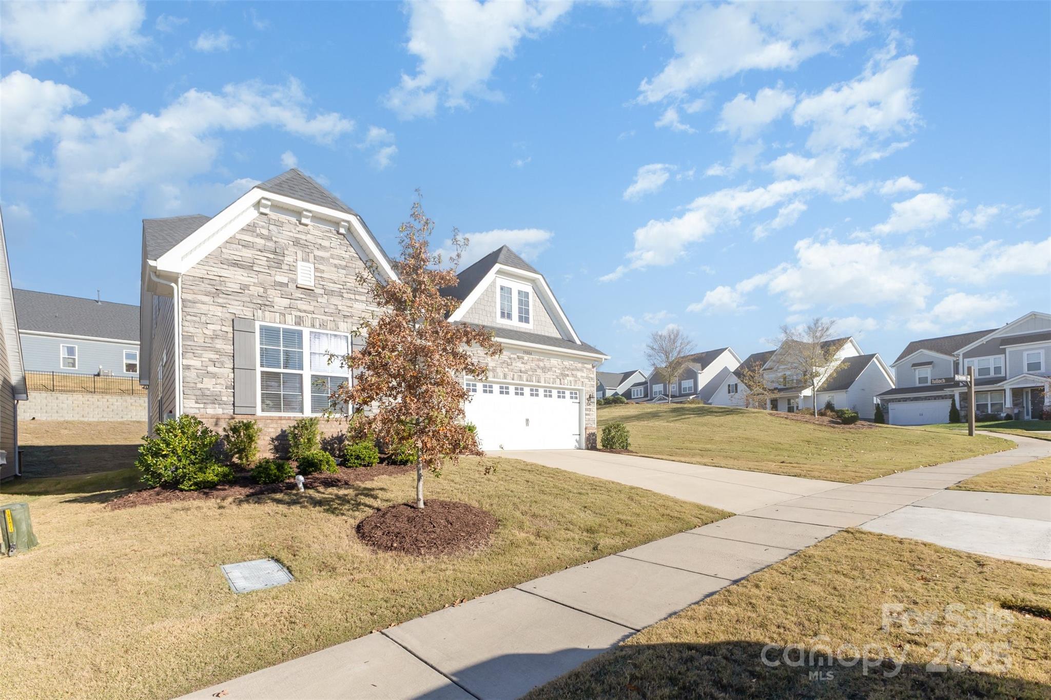 Photo 4 of 19004 Dry Narrows Way, Charlotte, NC
