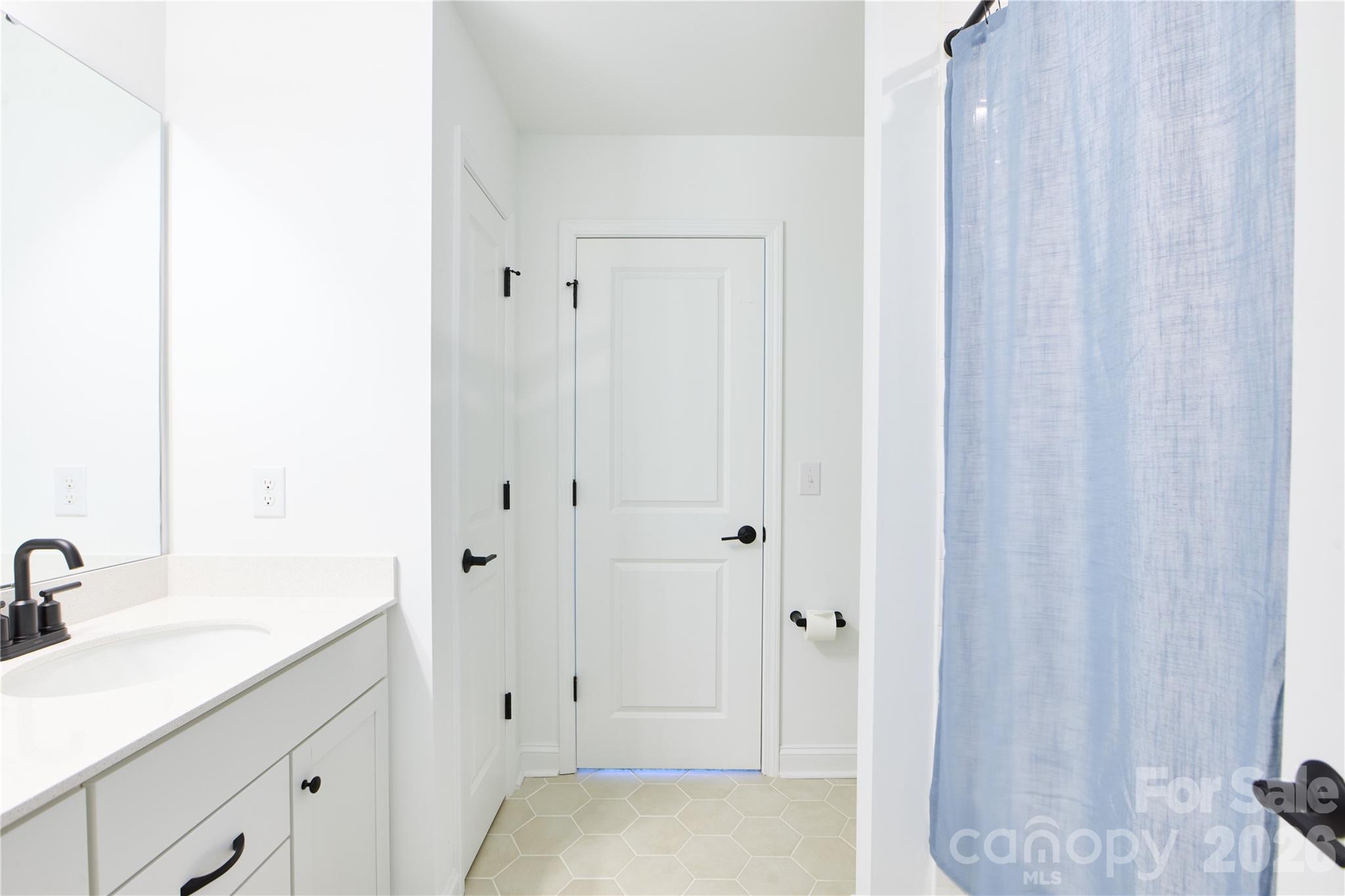 Photo 23 of 14125 Glaswick Drive, Charlotte, NC