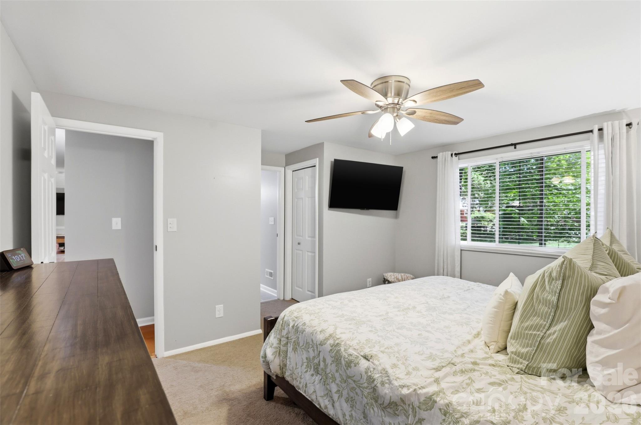 Photo 15 of 6723 Rollingridge Drive, Charlotte, NC