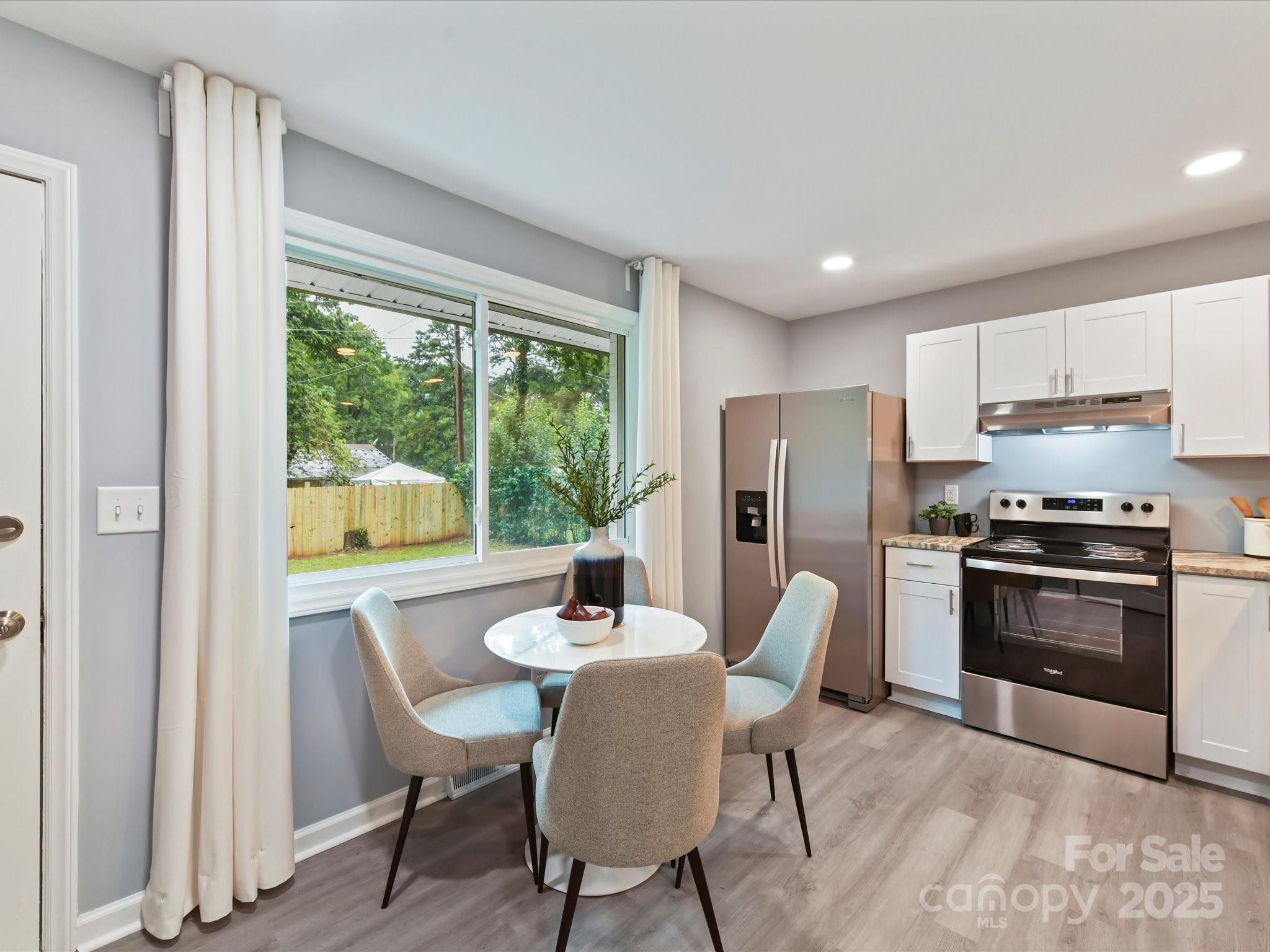 Photo 7 of 2508 Carrington Court, Charlotte, NC