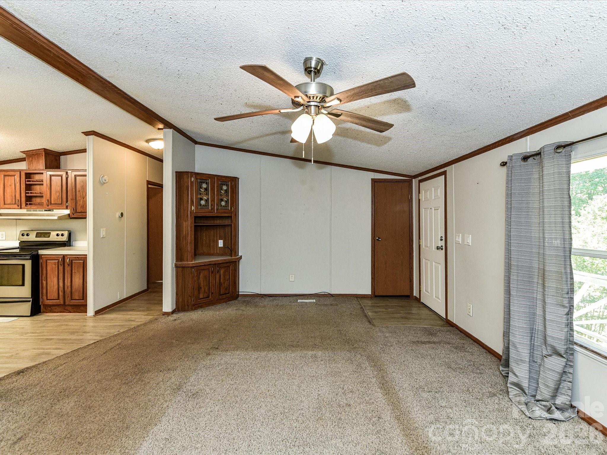 3690 Vickery Drive, Maiden, NC - photo 9 of 36