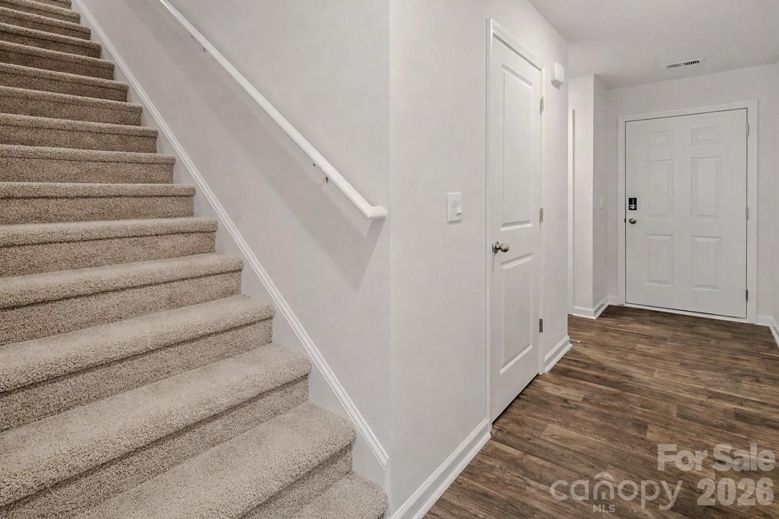 Photo 11 of 6109 Faron Way, Charlotte, NC