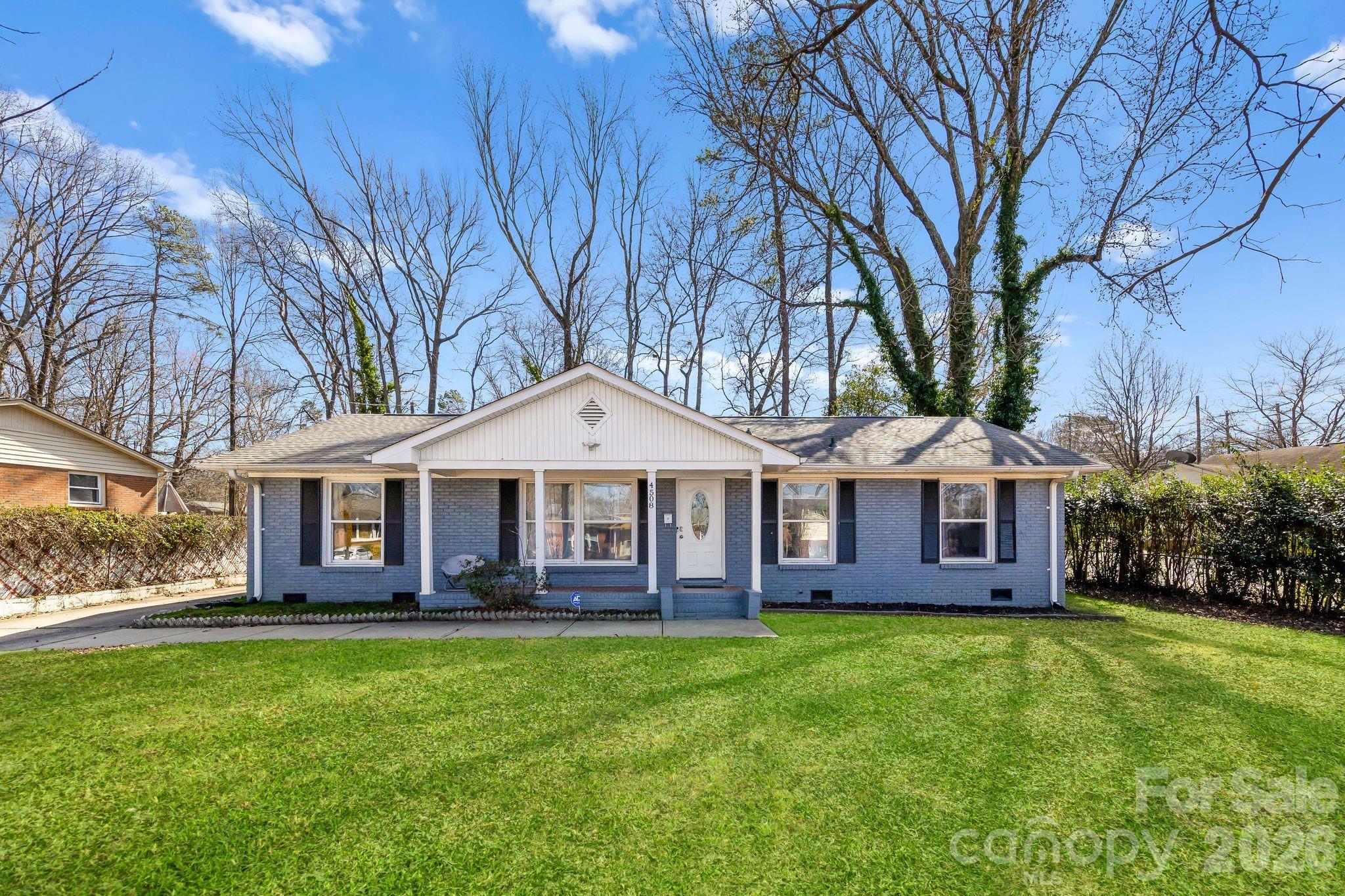 Photo 2 of 4508 Belle Plaine Drive, Charlotte, NC