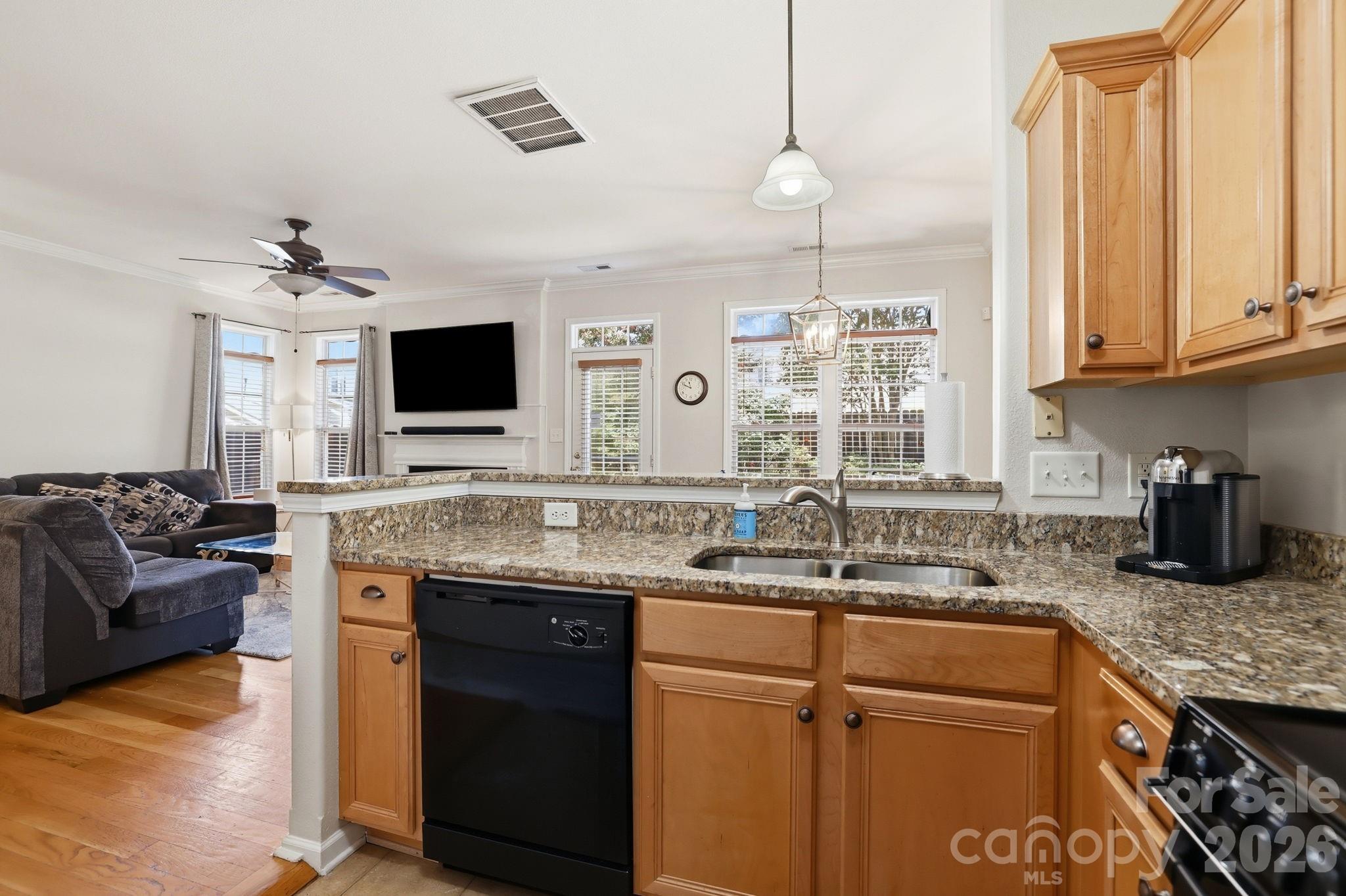 Photo 14 of 5304 Silabert Avenue, Charlotte, NC
