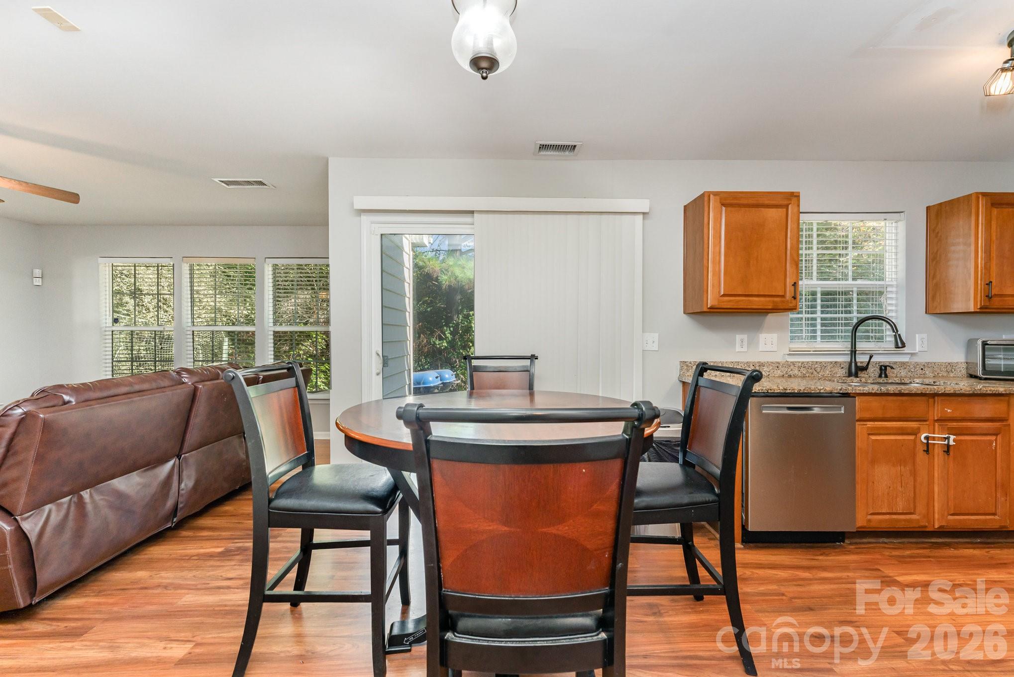 Photo 11 of 9824 Dauphine Drive, Charlotte, NC