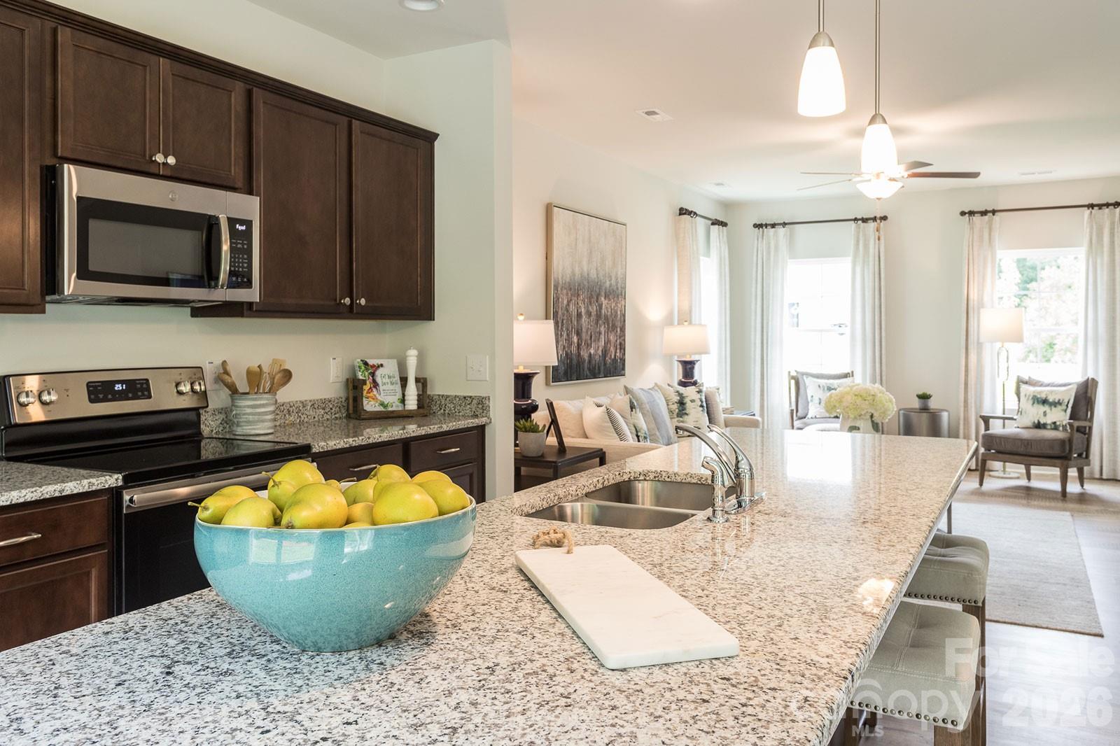 Photo 11 of 4021 Juno Drive, Charlotte, NC