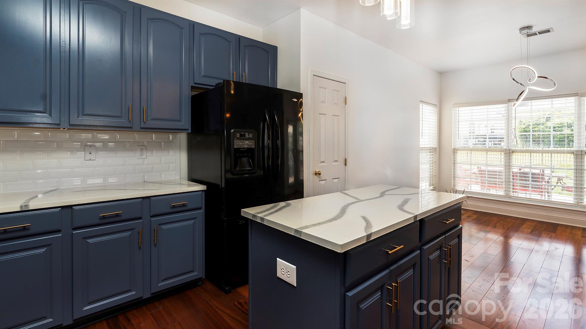 Photo 8 of 16731 Macanthra Drive, Charlotte, NC