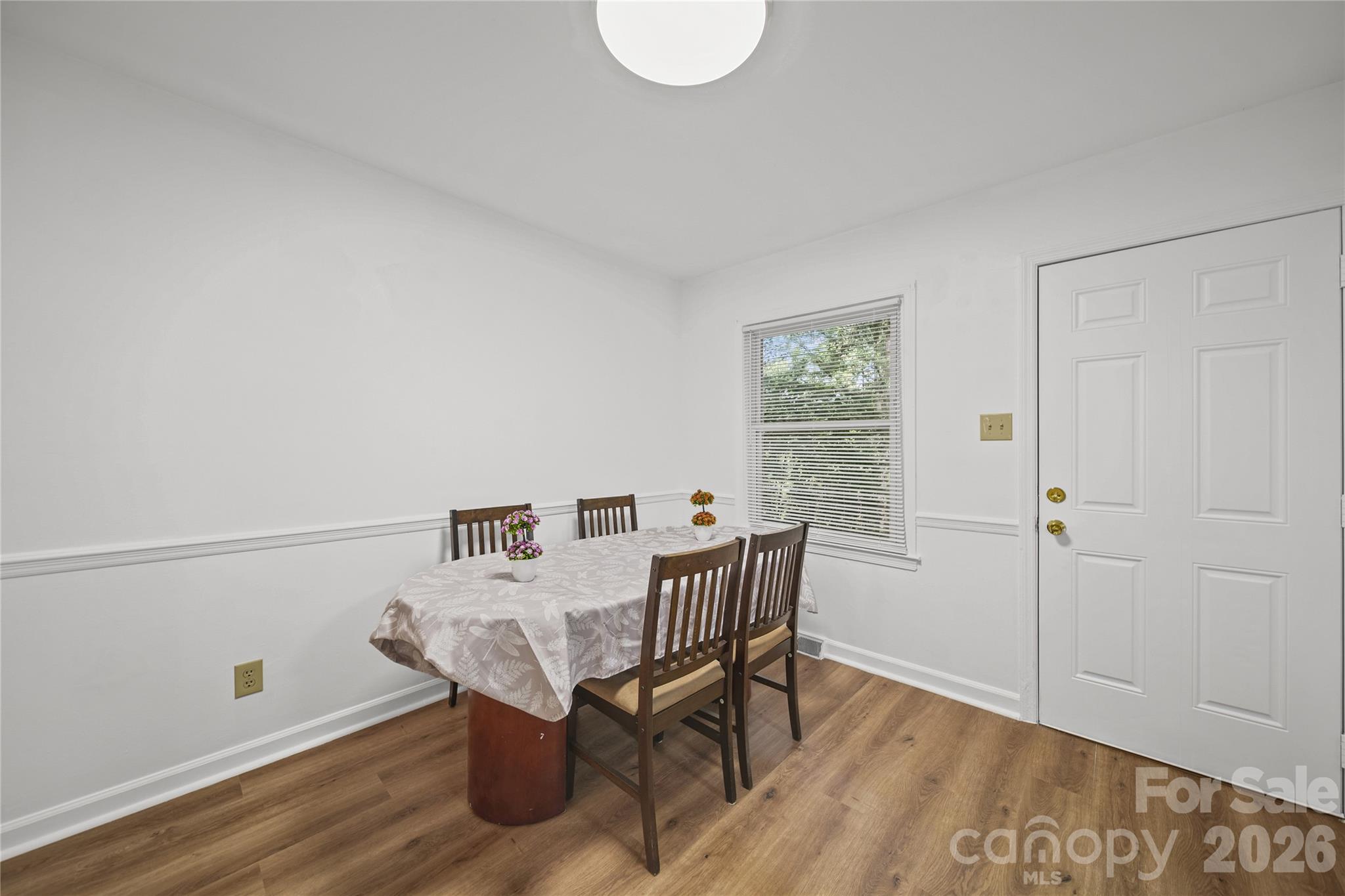 6126 Eagle Peak Drive, Charlotte, NC - photo 8 of 43