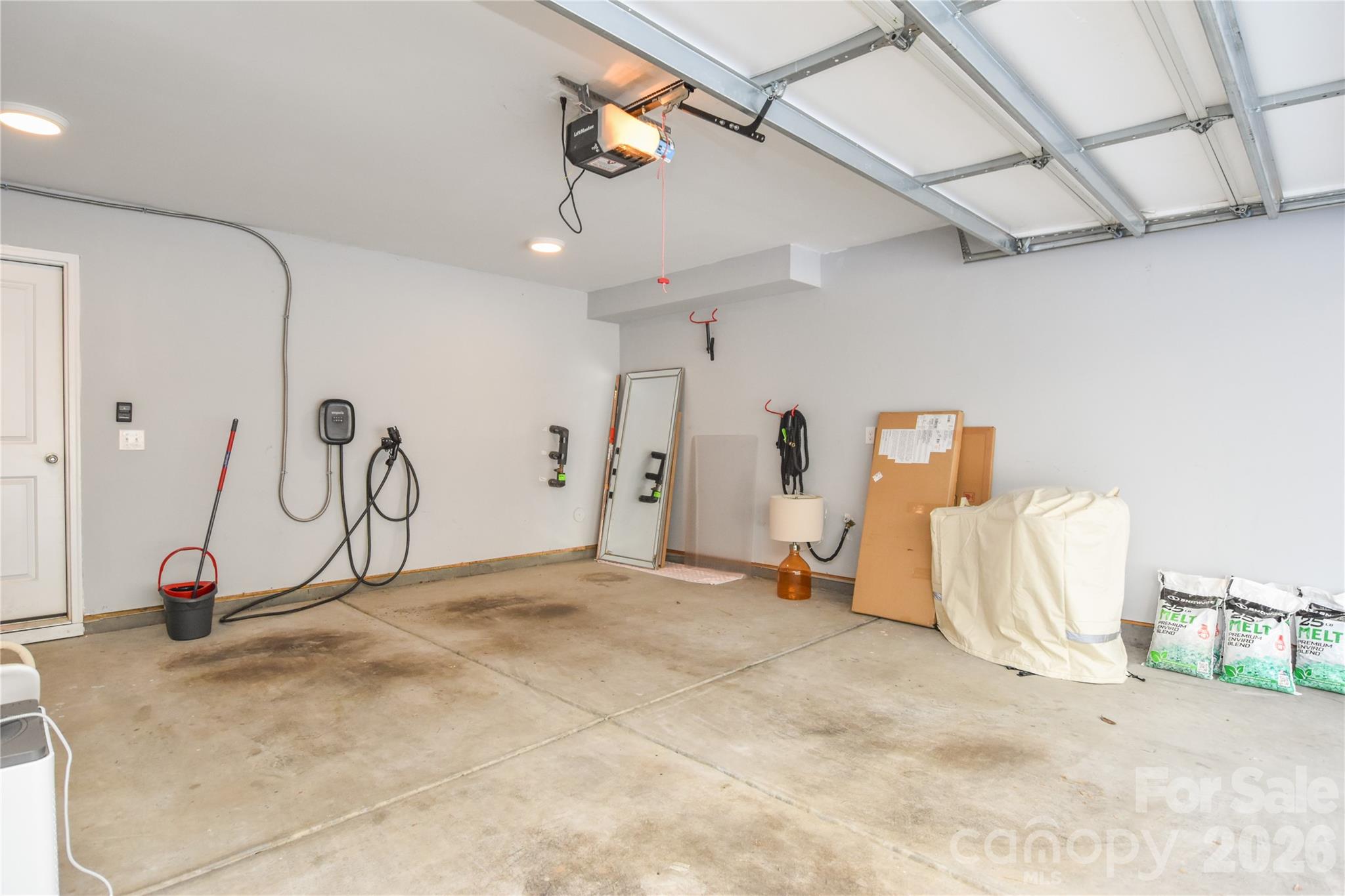 Photo 30 of 612 Tudor Park Way, Charlotte, NC